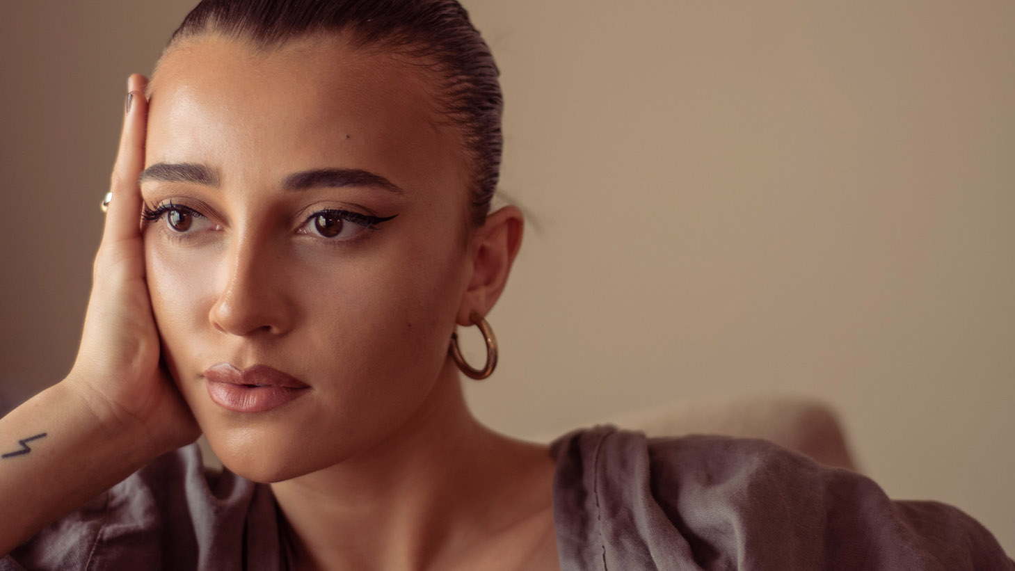 KISS Fresh presenter Daisy Maskell's 'Insomnia And Me' documentary to ...