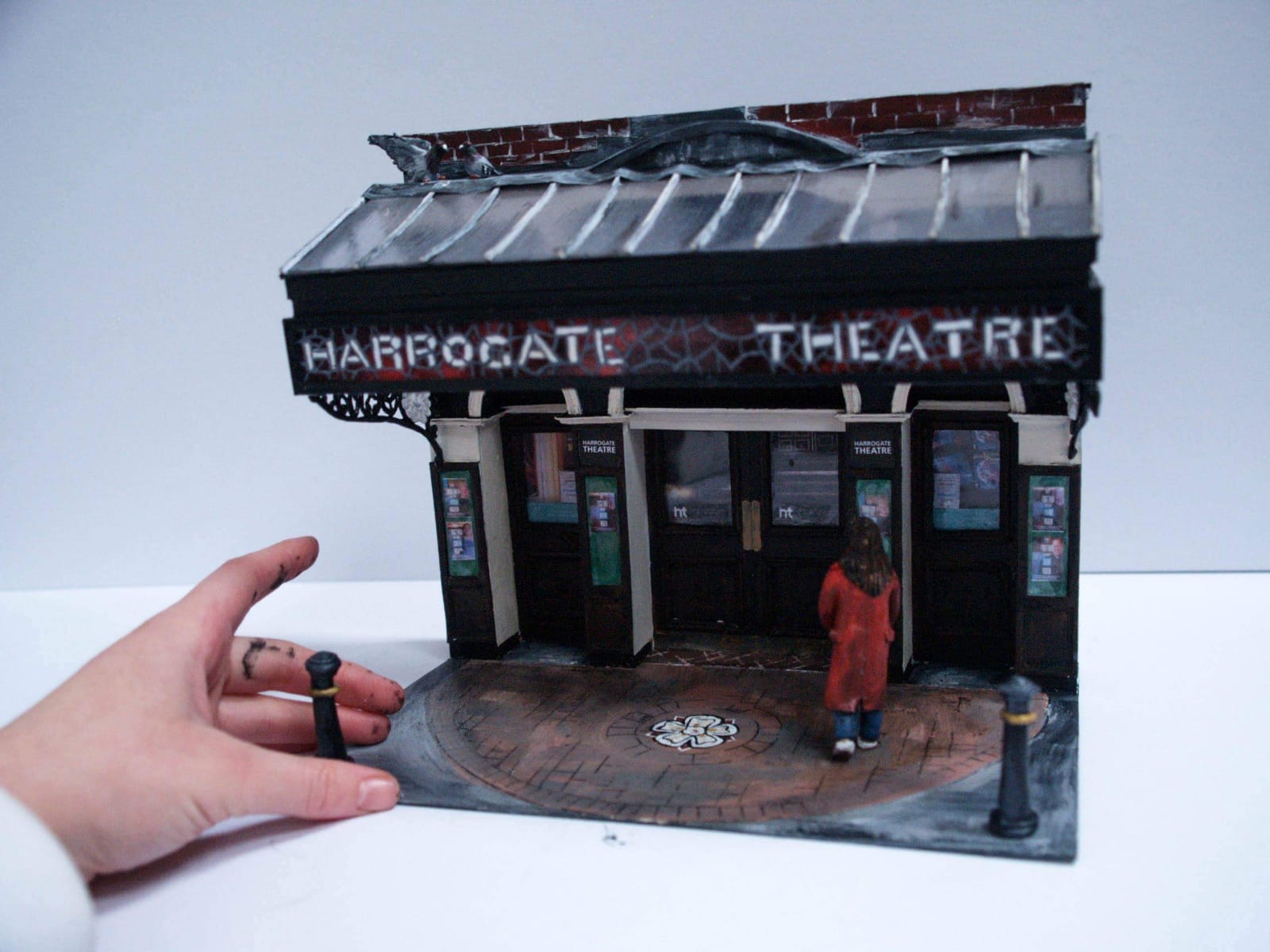 Artist makes mini Harrogate Theatre to help support the real thing ...