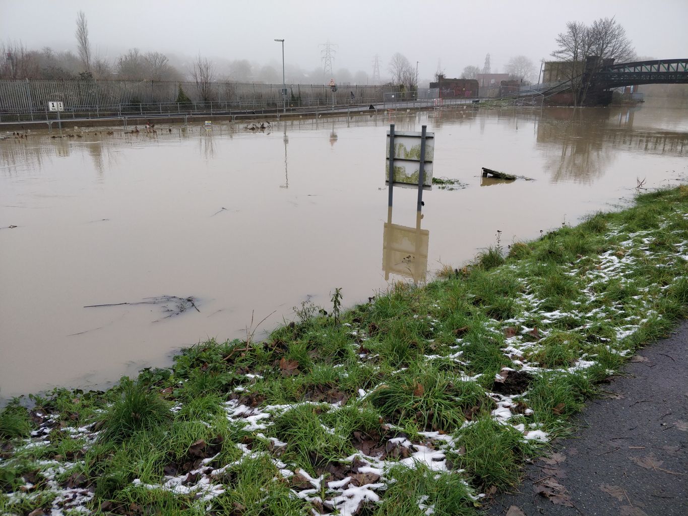 Three flood warnings are still in place in Lincolnshire | News - undefined