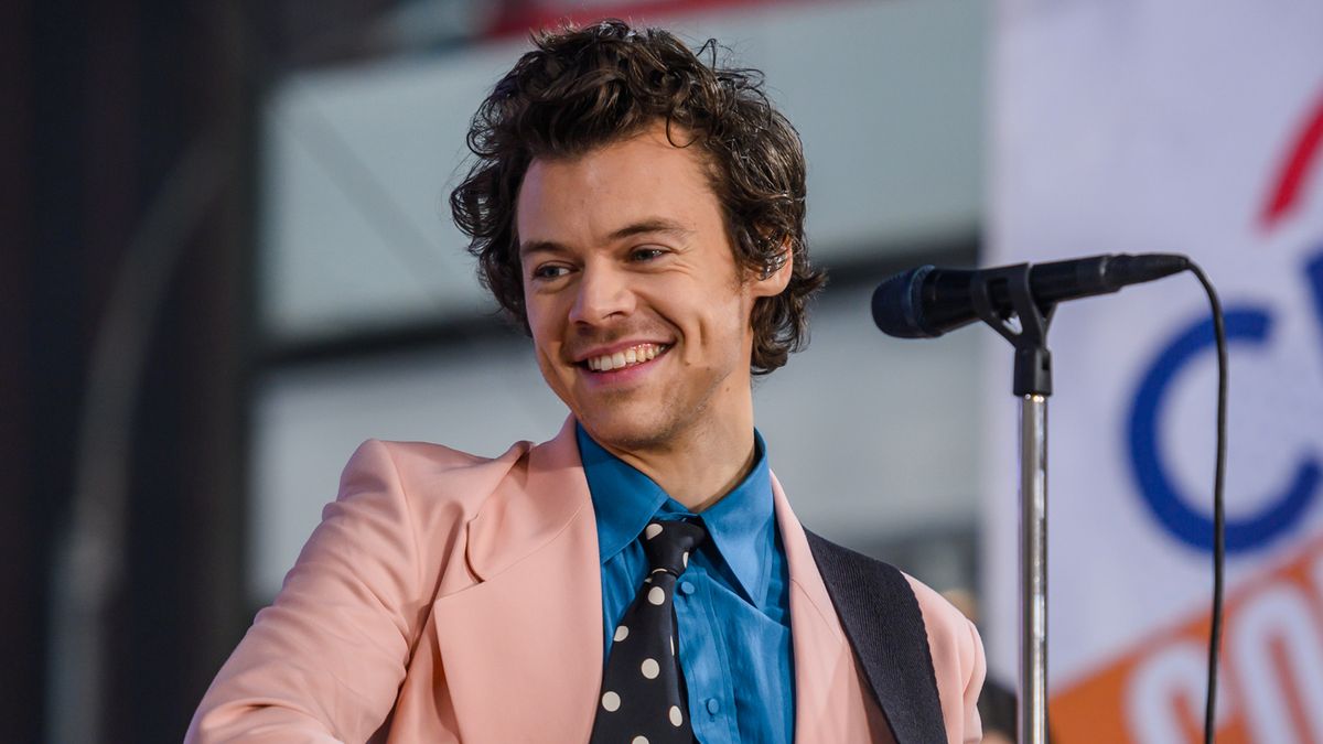 Harry Styles mum wishes him happy birthday, revealing new nickname