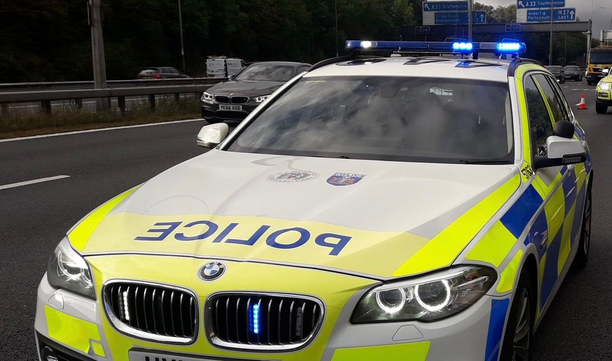 Police mobile phone campaign in Berkshire & North Hampshire | News ...