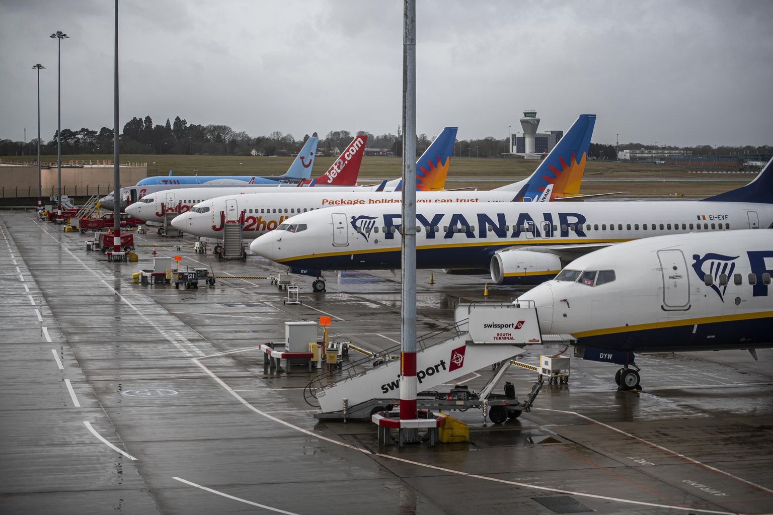 "We've had a flood of calls": West Midlands travel agents see surge in ...