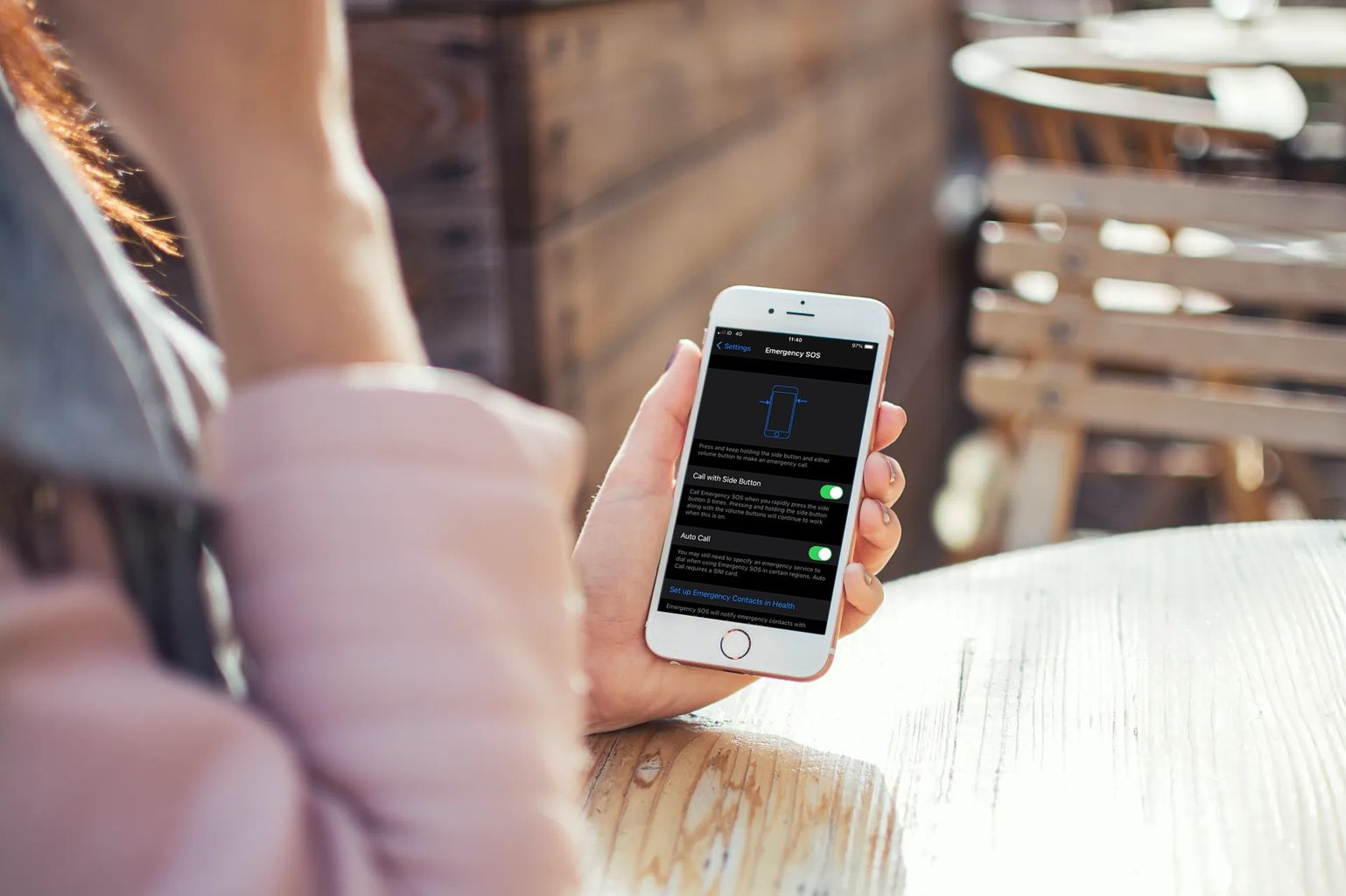 How to get emergency SOS feature on your phone