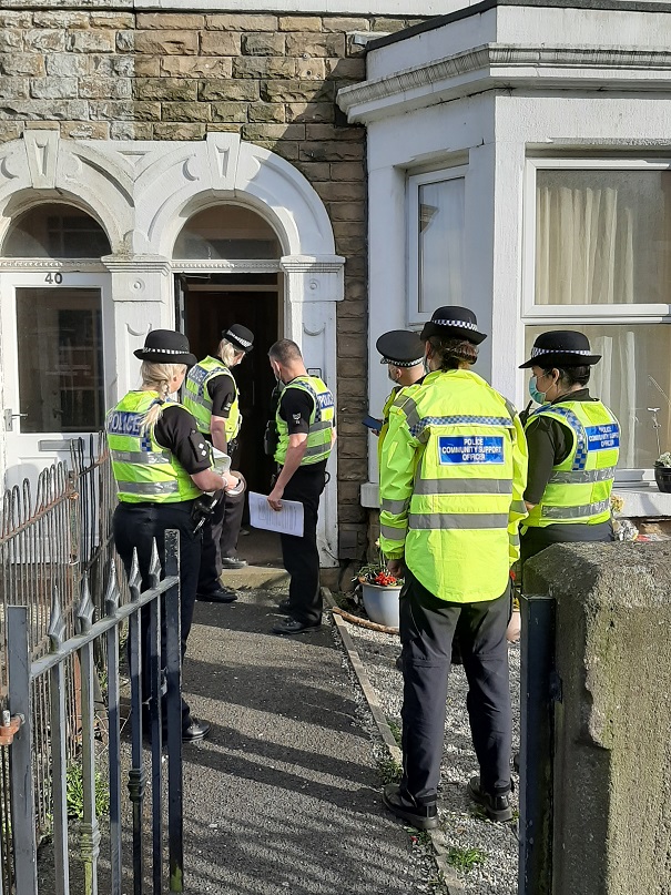 Police-order-Harrogate-home-to-close