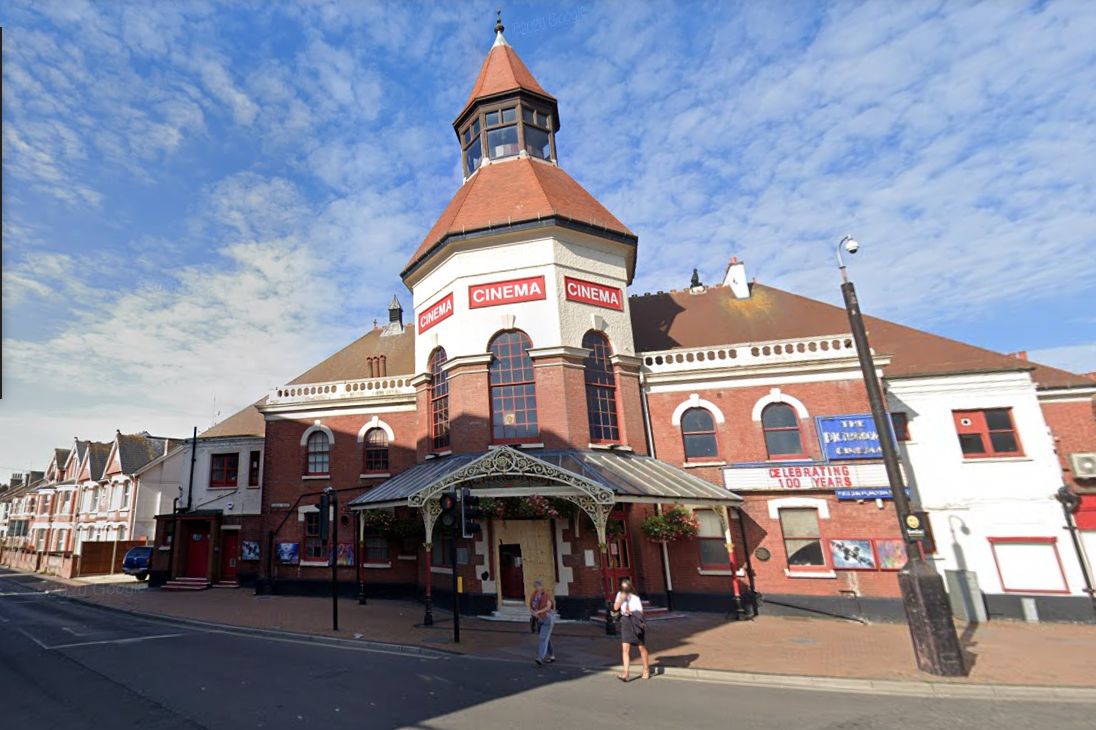 Two arrested following drugs raid at Bognor cinema | News - Greatest ...