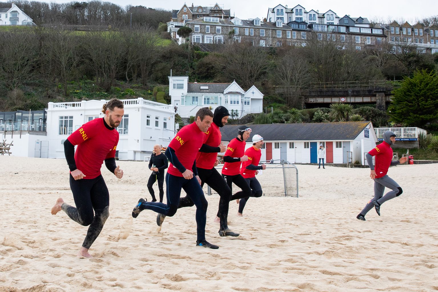 Lifeguard patrols start for Easter holidays on 16 beaches across ...