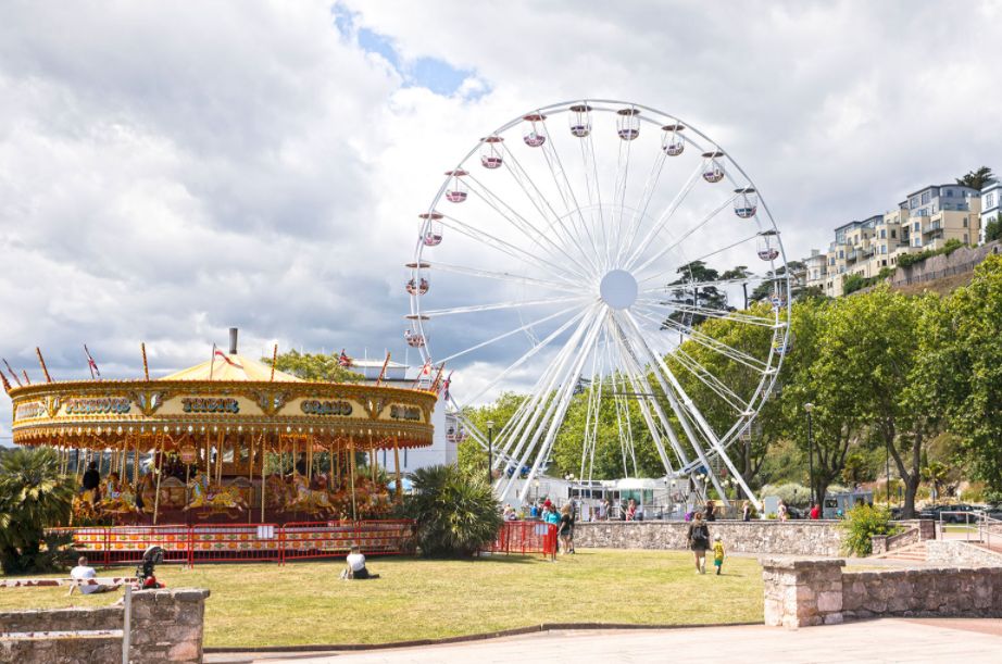 Torquay's big wheel arrives in town and reopens next week | News ...