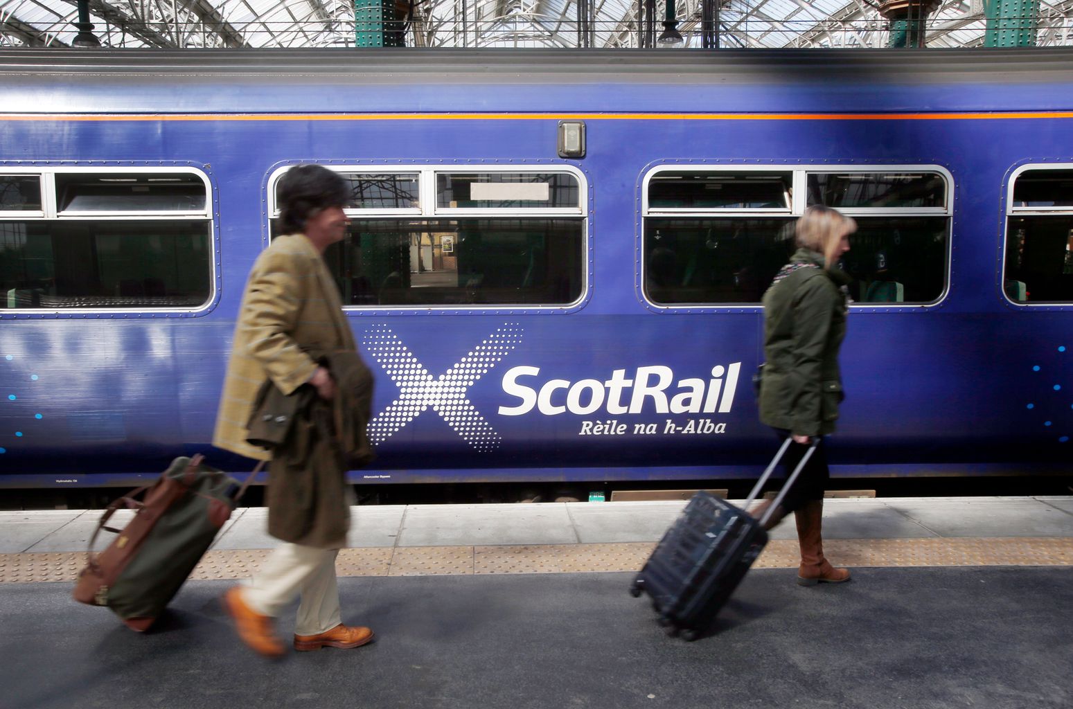 ScotRail ticket checks to resume on trains | News - Northsound 1
