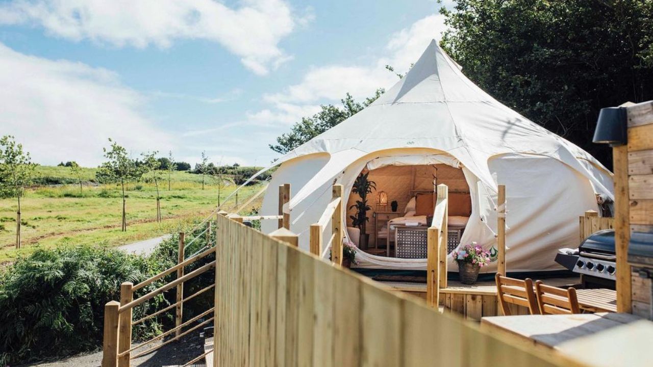 Unique staycation getaways in Northern Ireland your family will love ...