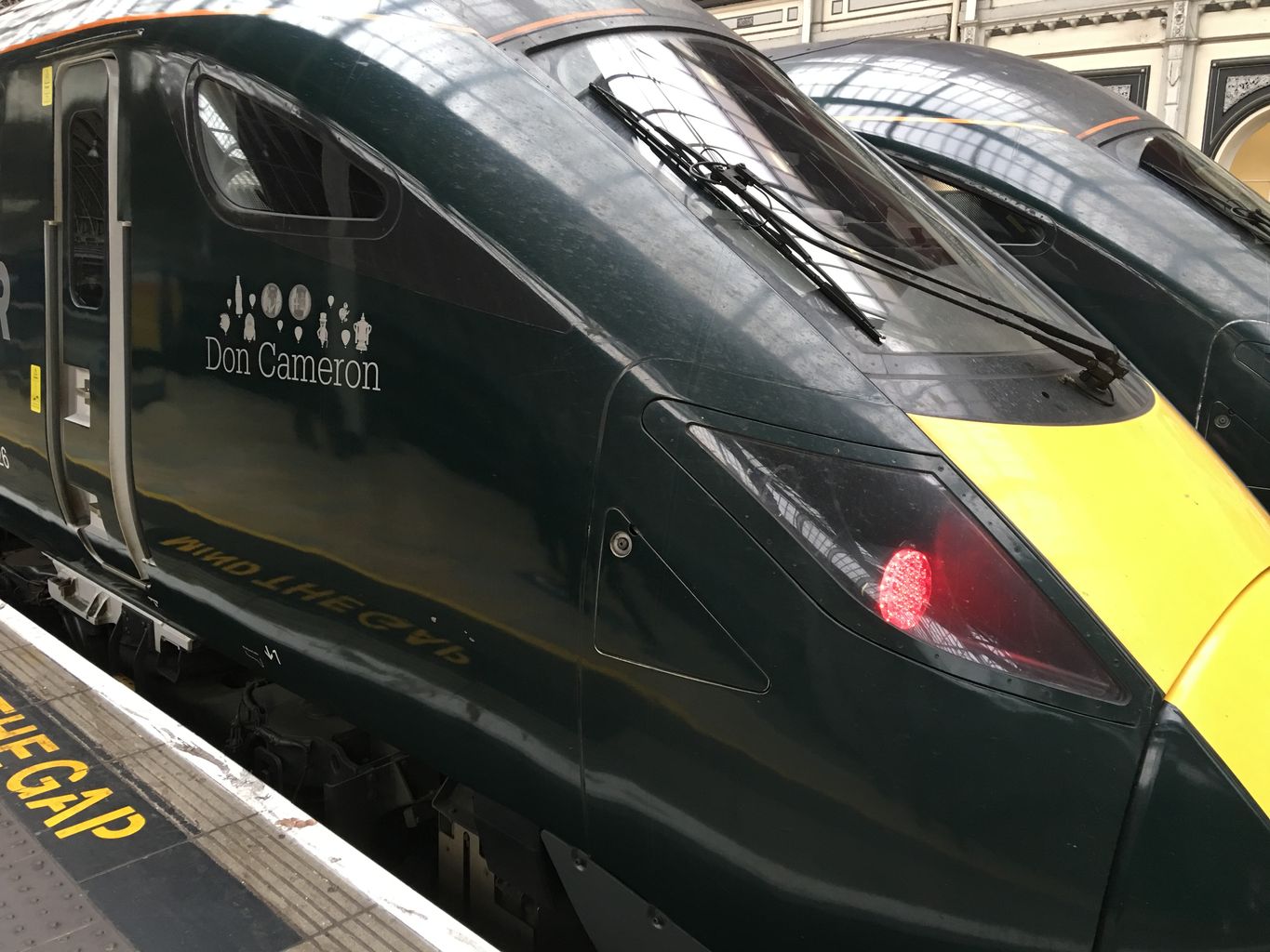 GWR 'don't travel' plea to Thames Valley passengers over safety checks ...