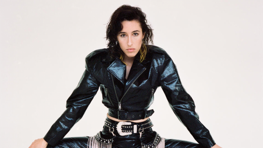 353461-860x484.png?quality=80&format=jpg&crop=0,0,483,859&resize=crop