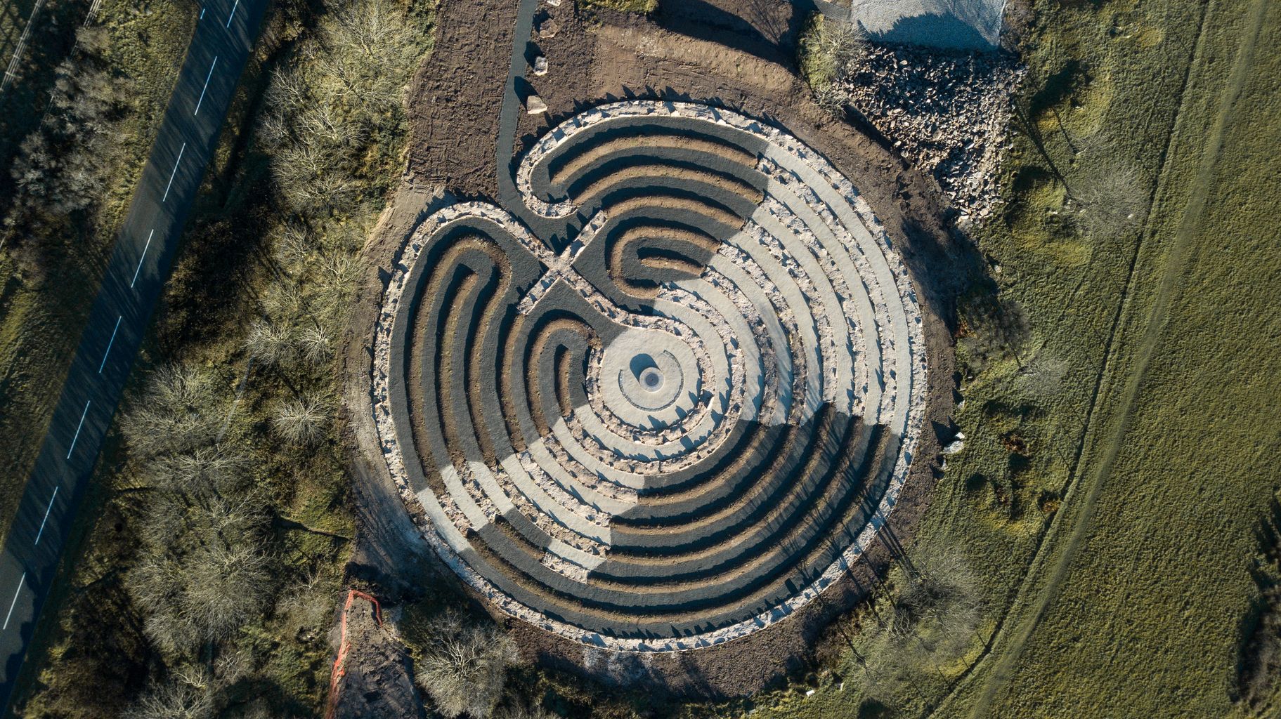 See the giant Cornish hedge labyrinth that's being built in the heart ...