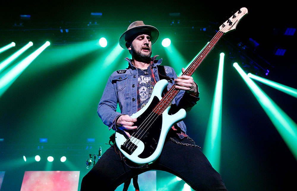 Black Stone Cherry announce exit of bassist Jon Lawhon