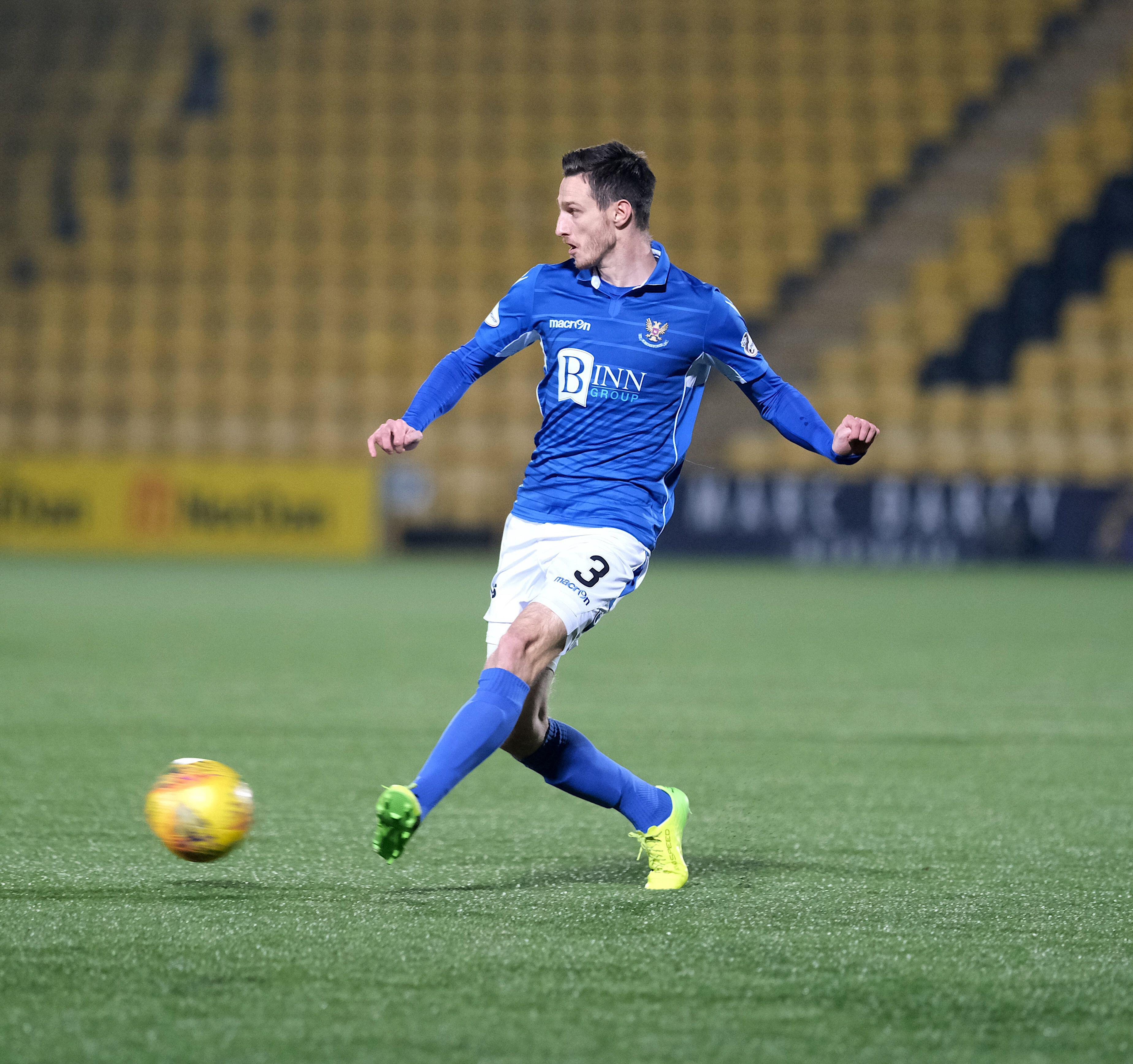 St Mirren sign Scott Tanser | Football News - Clyde 1