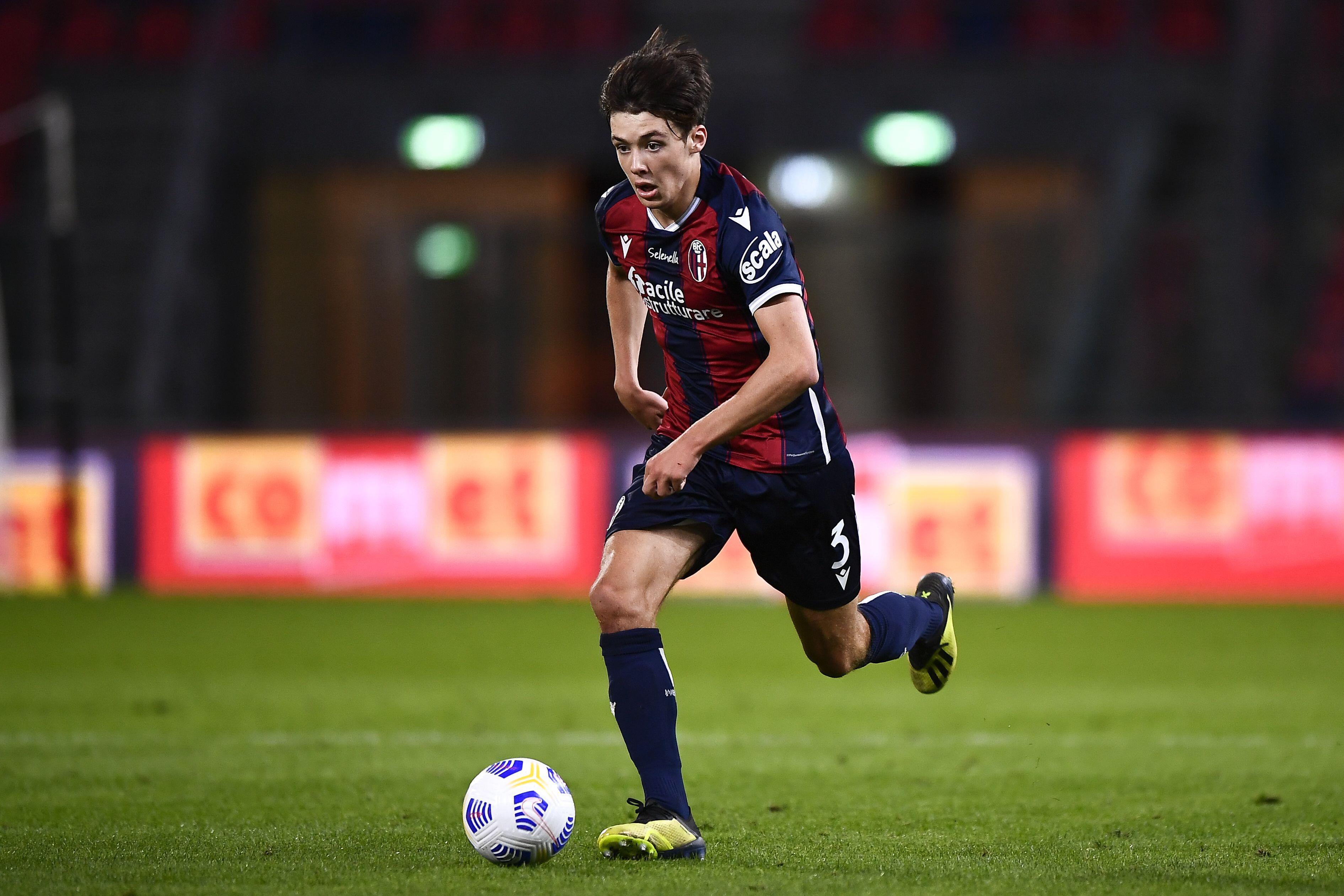 Celtic 'close in' on Bologna's Scottish youngster Aaron Hickey