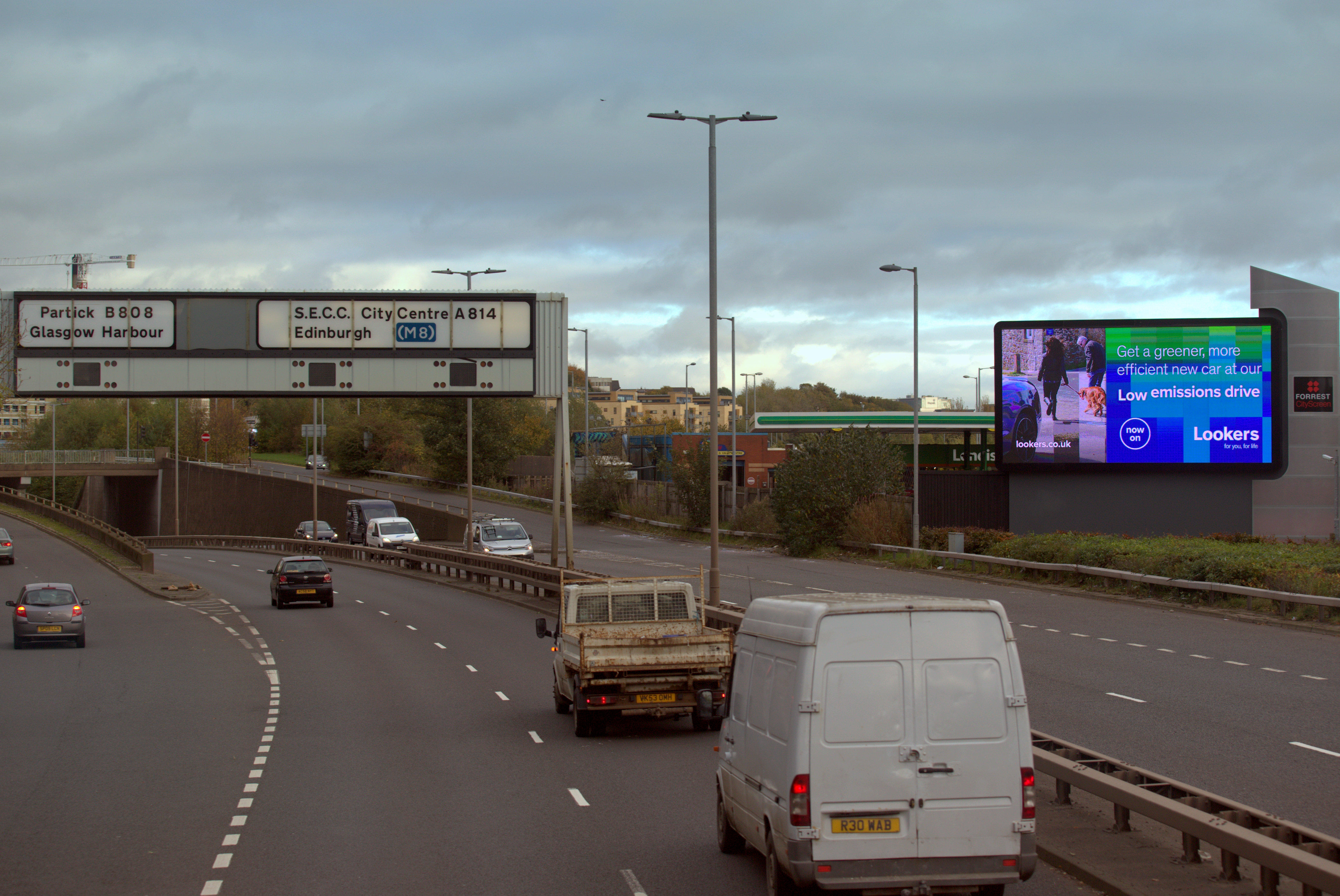 A 28-year old man's been found injured on the Clydeside Expressway in ...