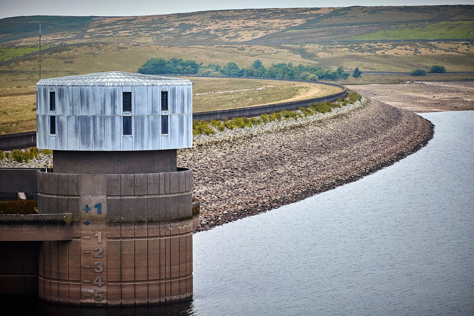Yorkshire Water issues warning after hundreds seen swimming in ... Yorkshire Water issues warning after hundreds seen swimming in ...