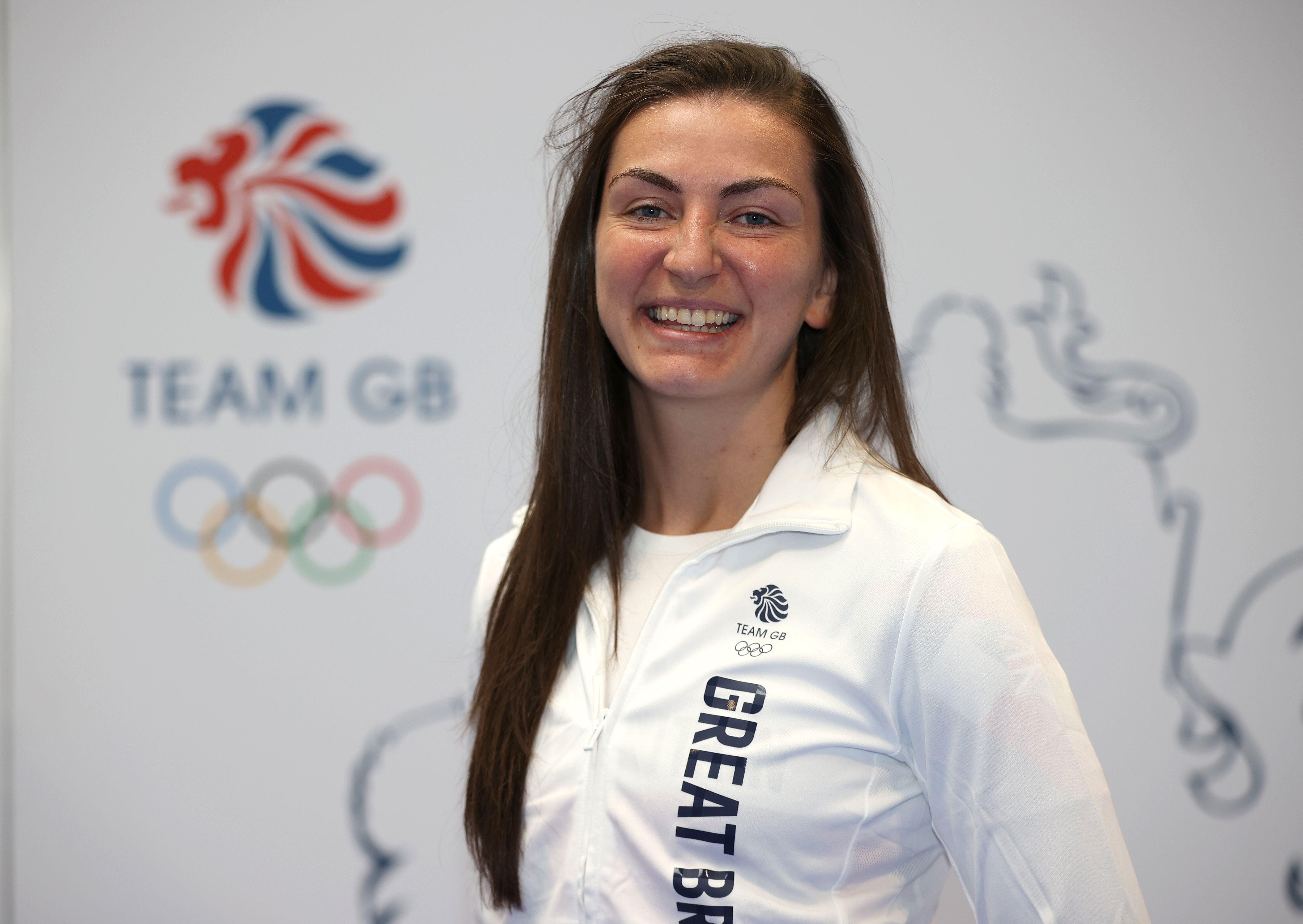 Macclesfield's Karriss Artingstall takes bronze in featherweight boxing ...