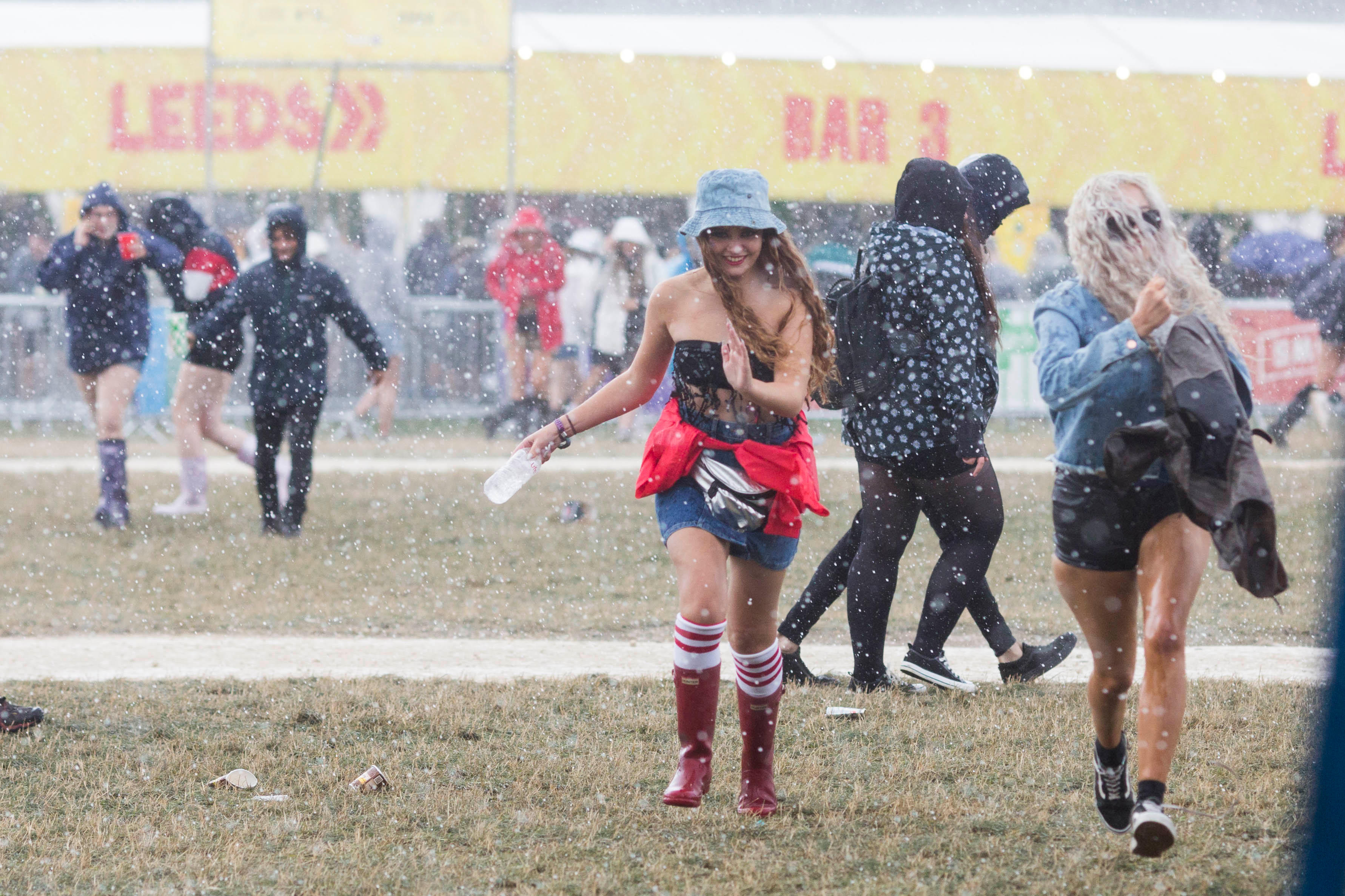 Leeds festival announces cashless plan