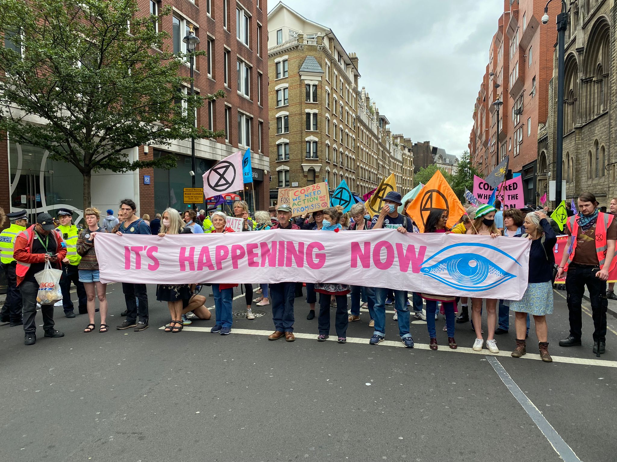 Extinction Rebellion protesters begin fortnight of action in London ...