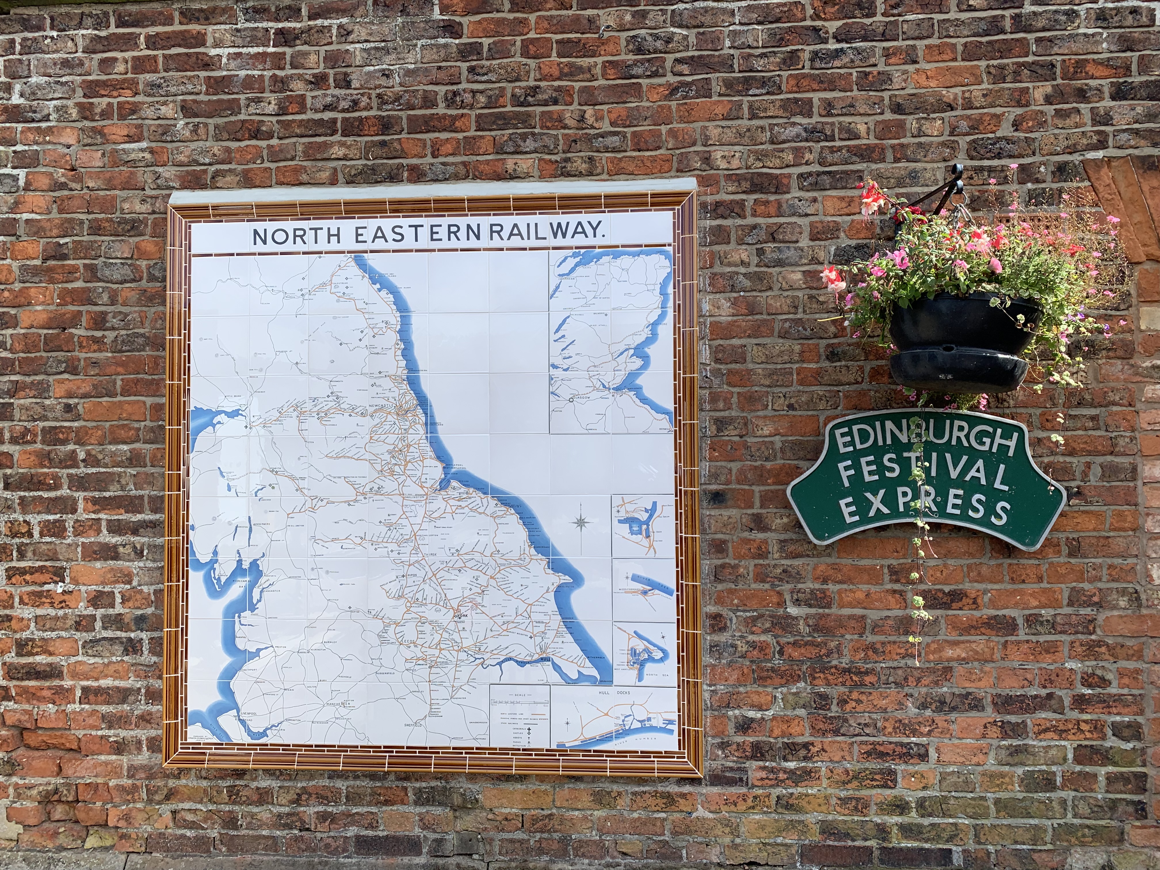 Hunmanby welcomes first North Eastern Railway tile map in 100 years ...