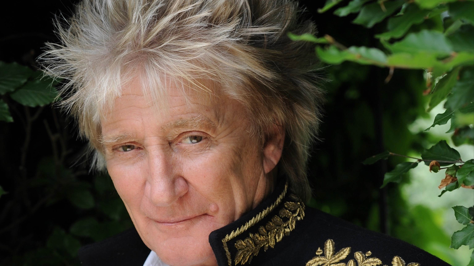 Rod Stewart announces brand-new album