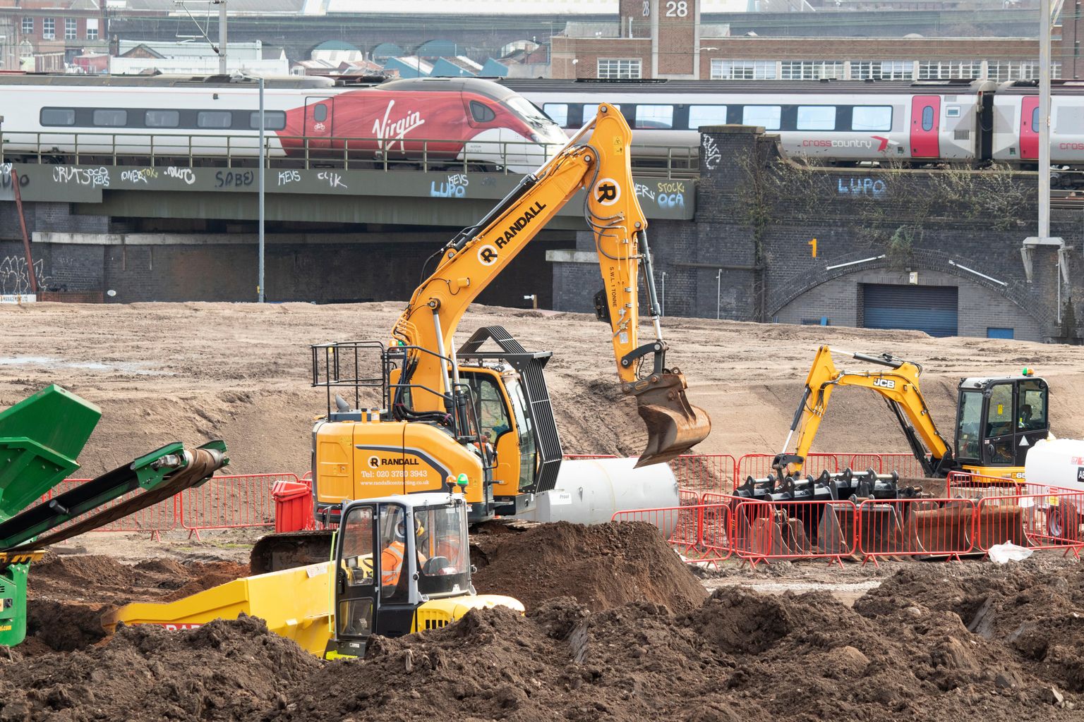 'No clear end in sight' to HS2 delays and rising costs | News ...