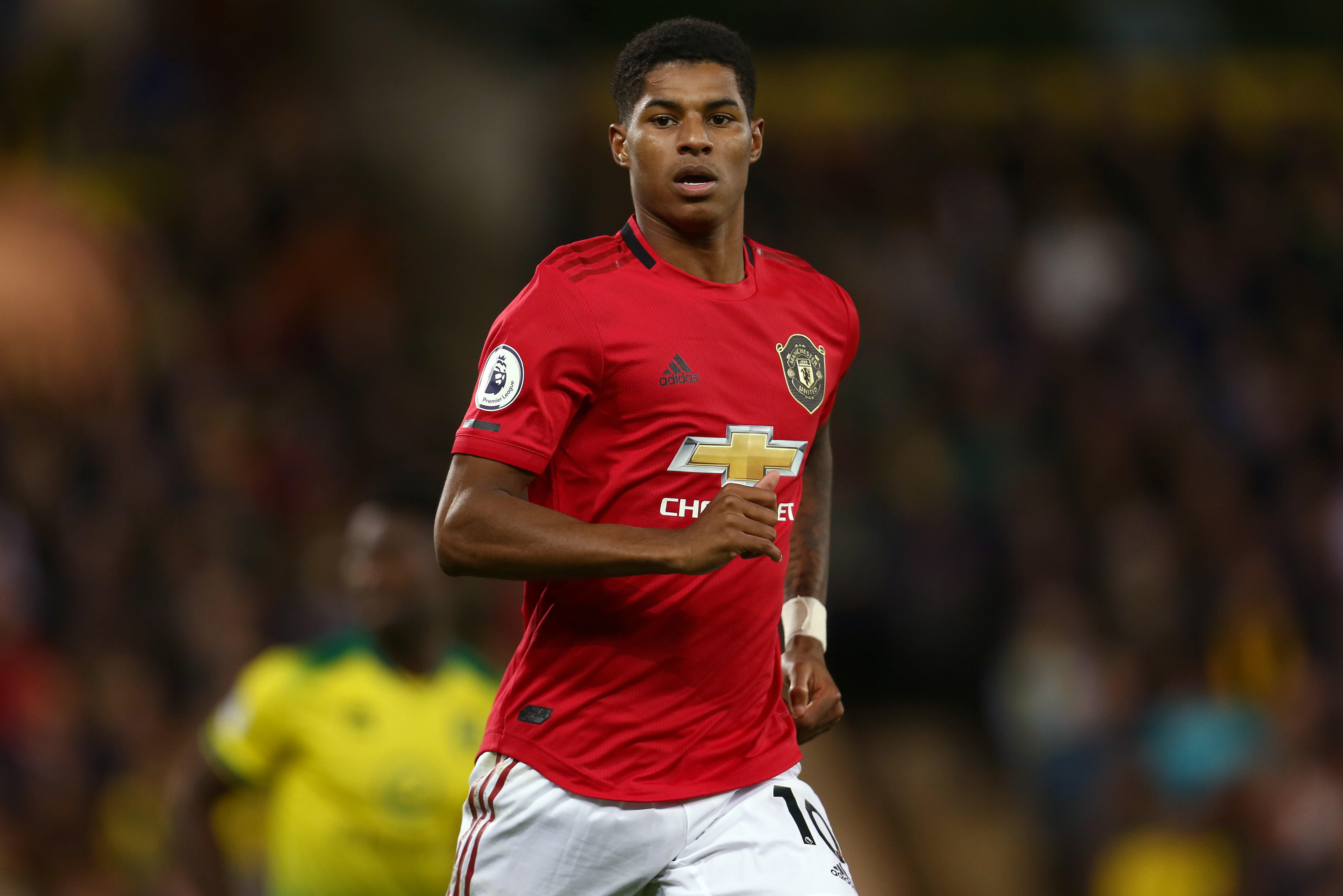 Marcus Rashford hopes to resume contact training soon after surgery ...