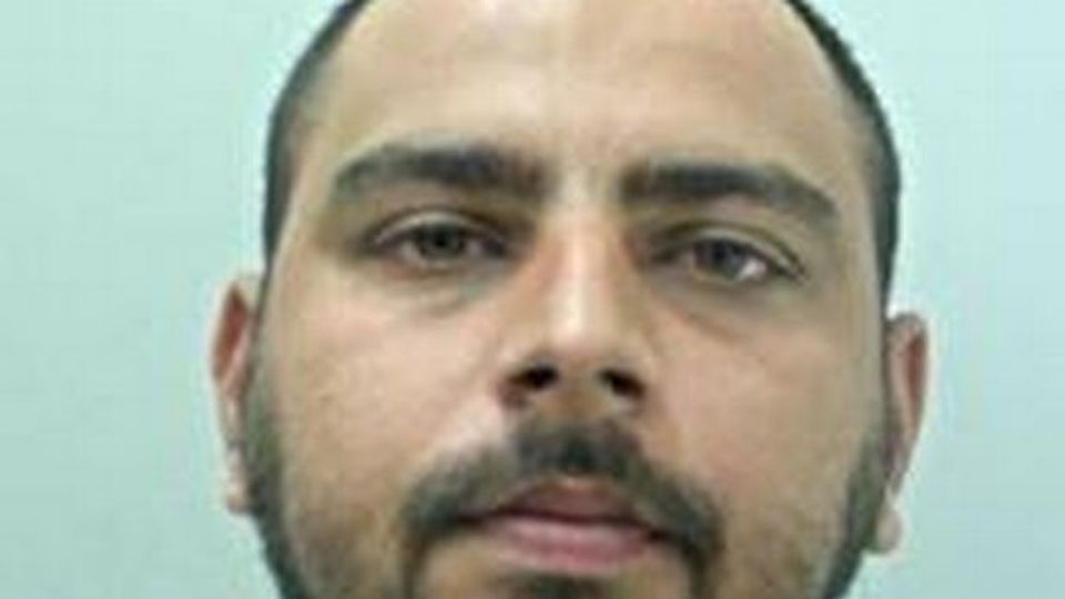 Grief-stricken Blackburn 'triple killer' was 'putting it on' murder ...