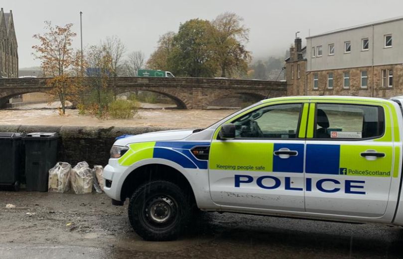 Major incident declared in Hawick with significant risk of flooding