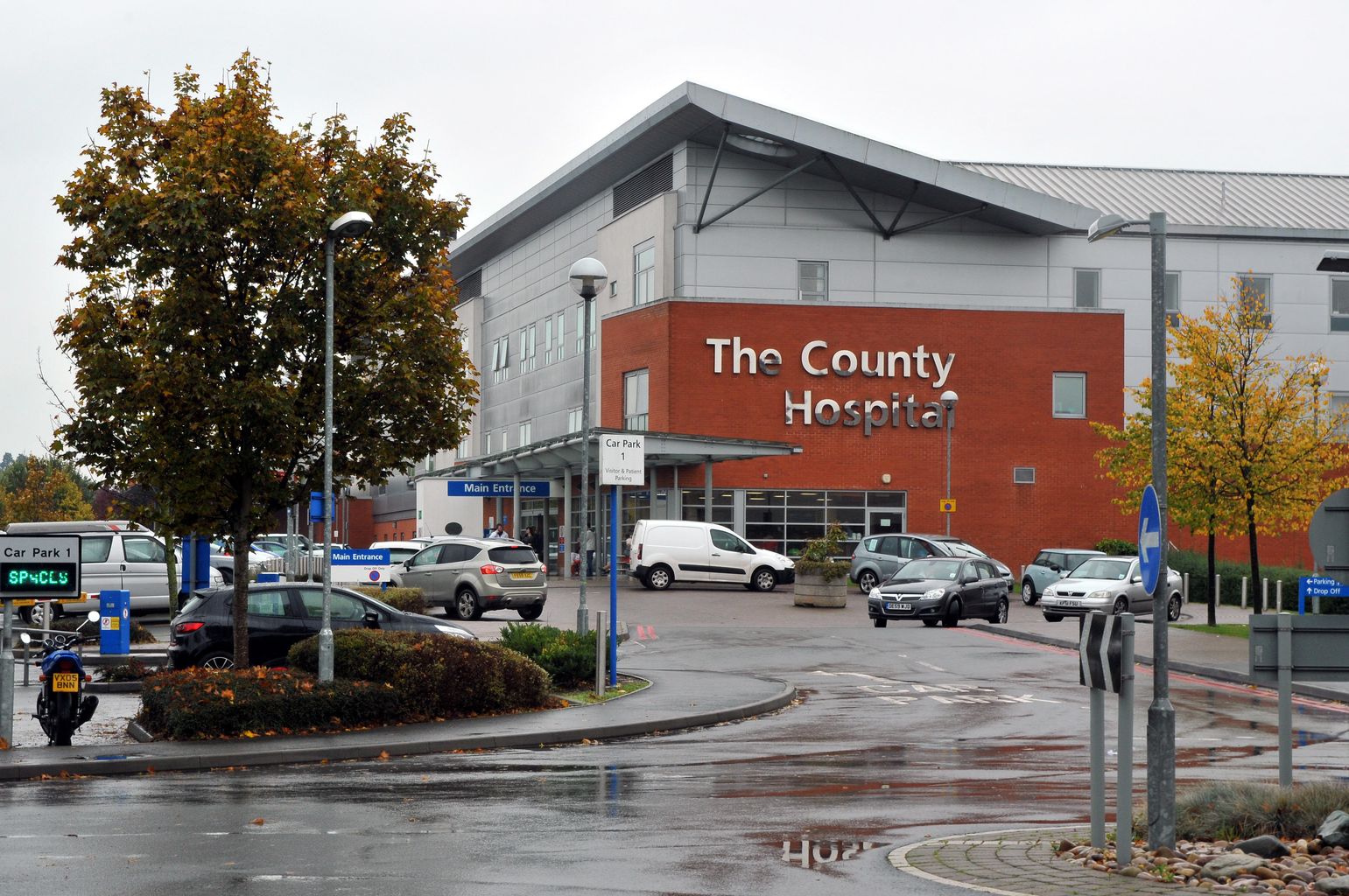 Wye Valley NHS Trust suspends hospital visits over rising Covid cases