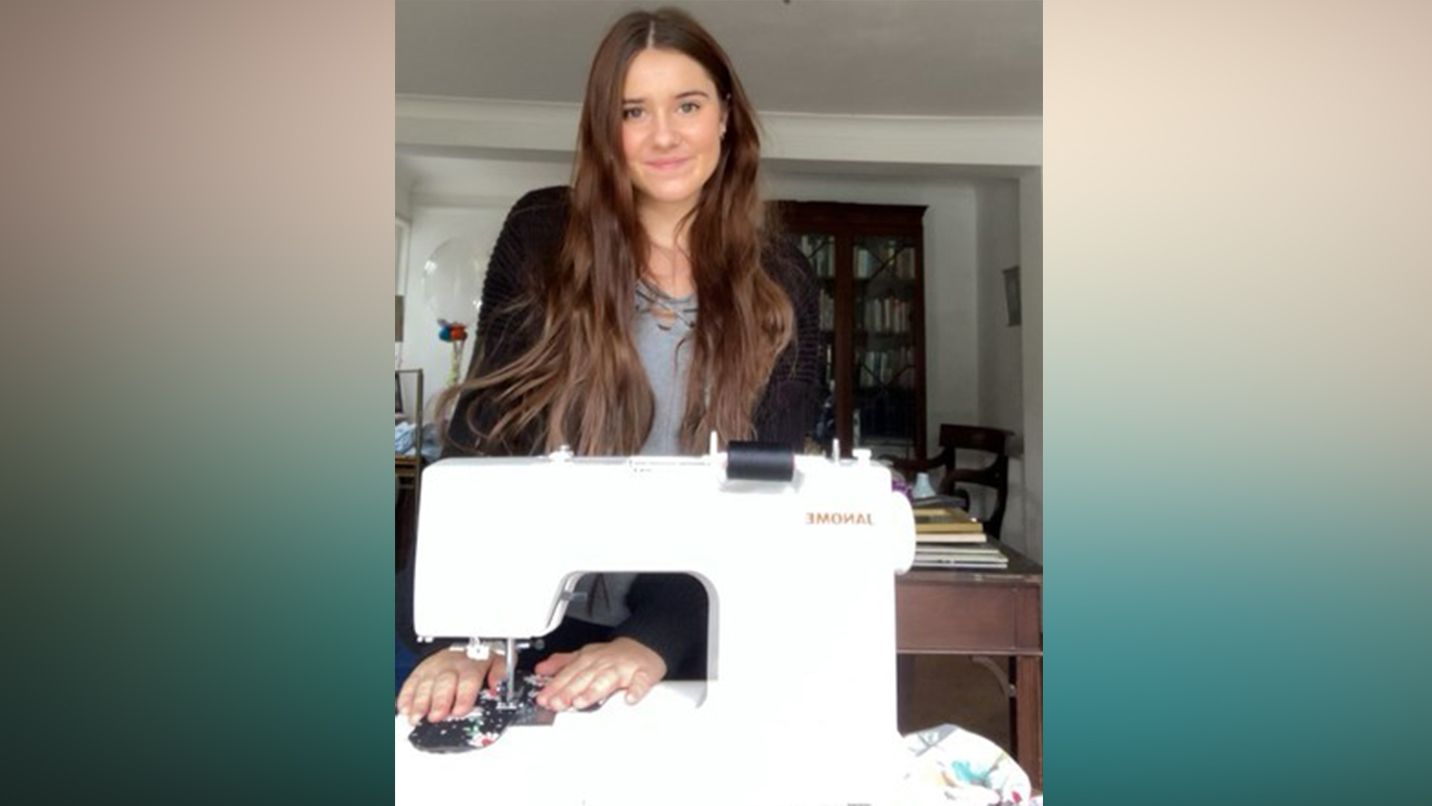 Student who sews period pads for refugees now leads 1,000 volunteers