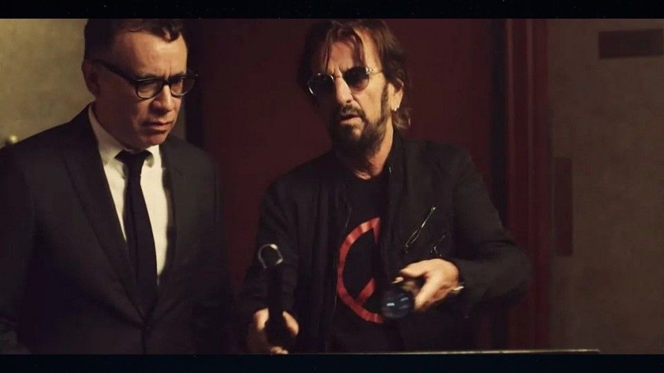 Πληθώρα διασήμων σε νέο video για το "My Sweet Lord" του George ...