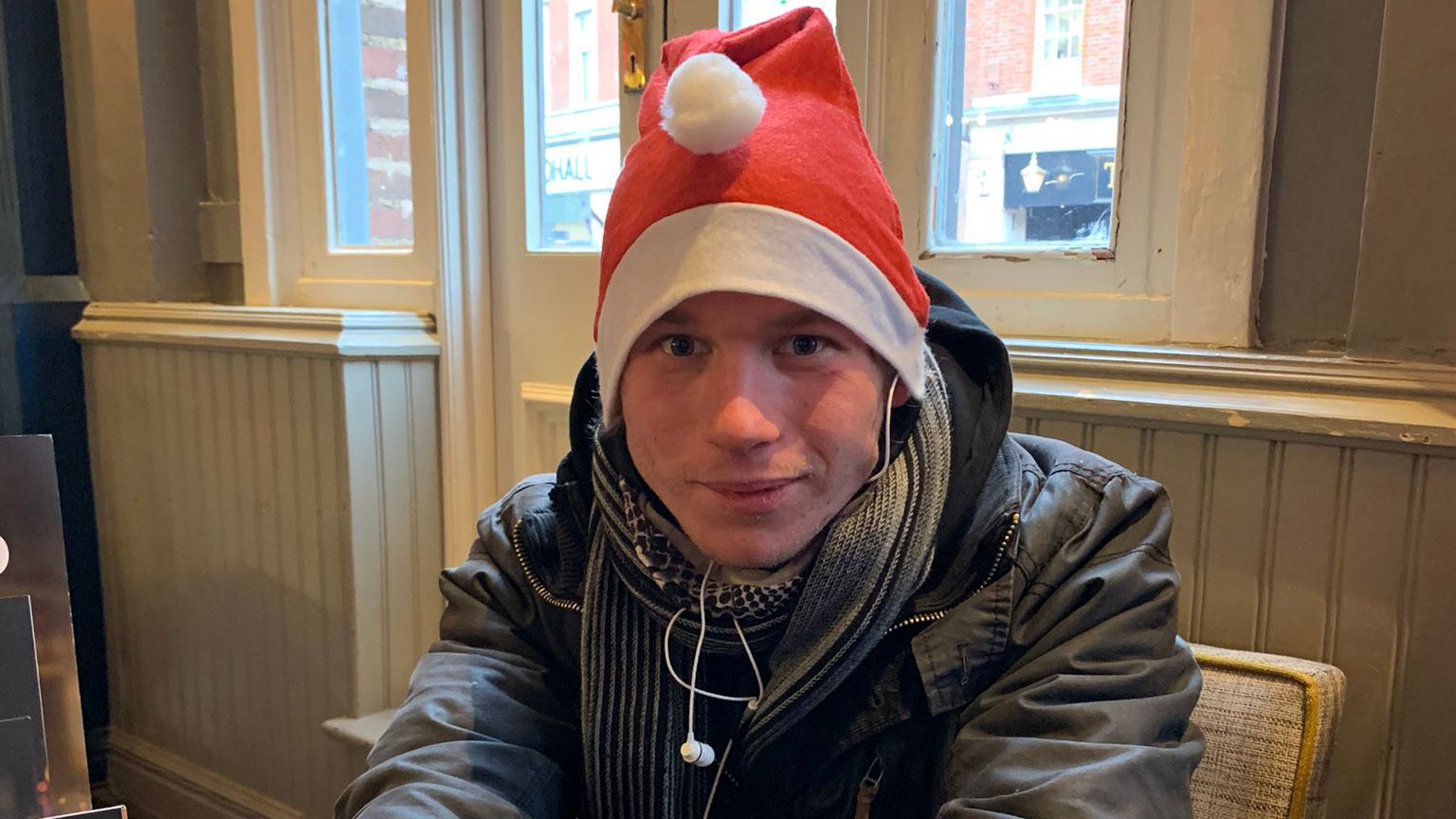 Over £5,000 raised to help homeless man after viral Twitter post