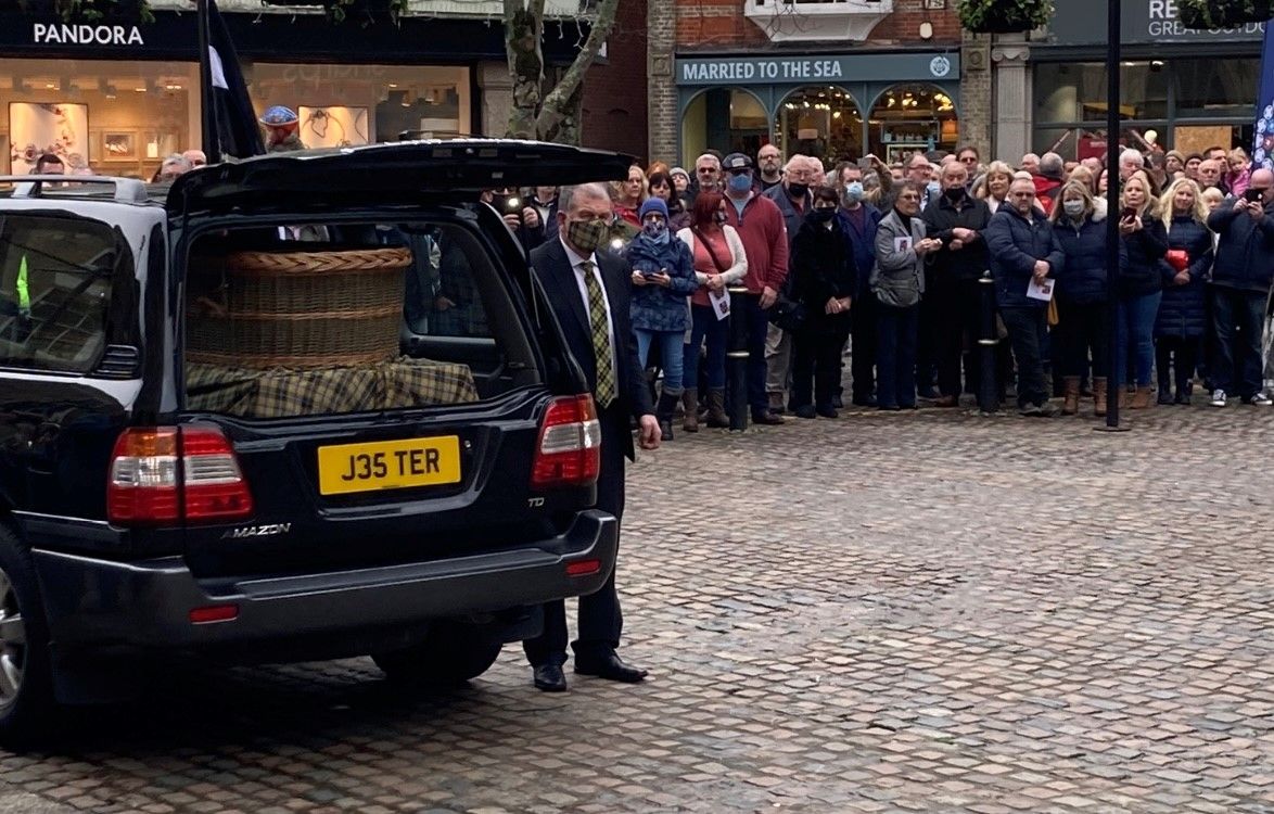 'What a send-off': Jethro's team share heartfelt thank you after ...