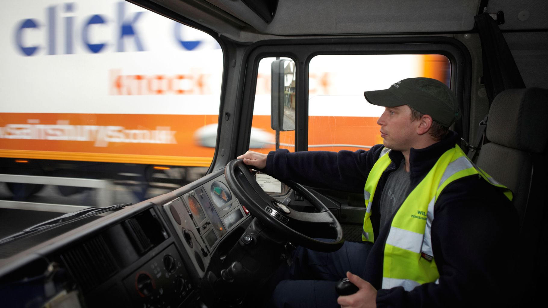 'Key worker status recognised' in new HGV driver pay deal | News ...