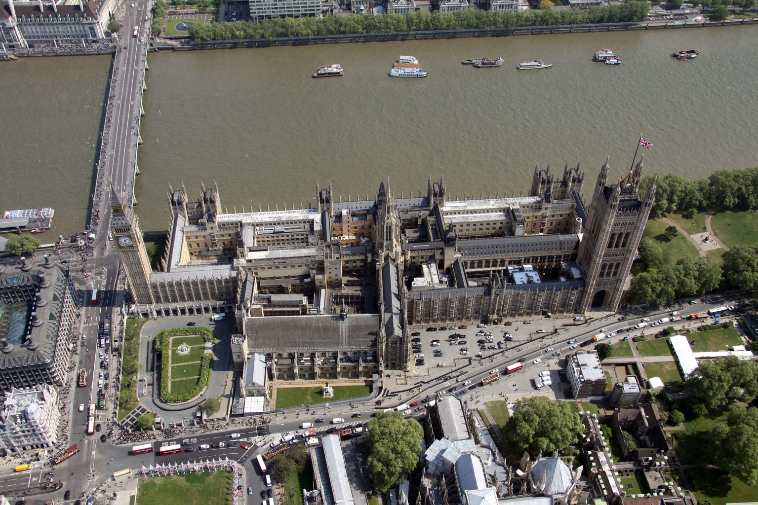 MI5 warns of Chinese agent operating inside Westminster