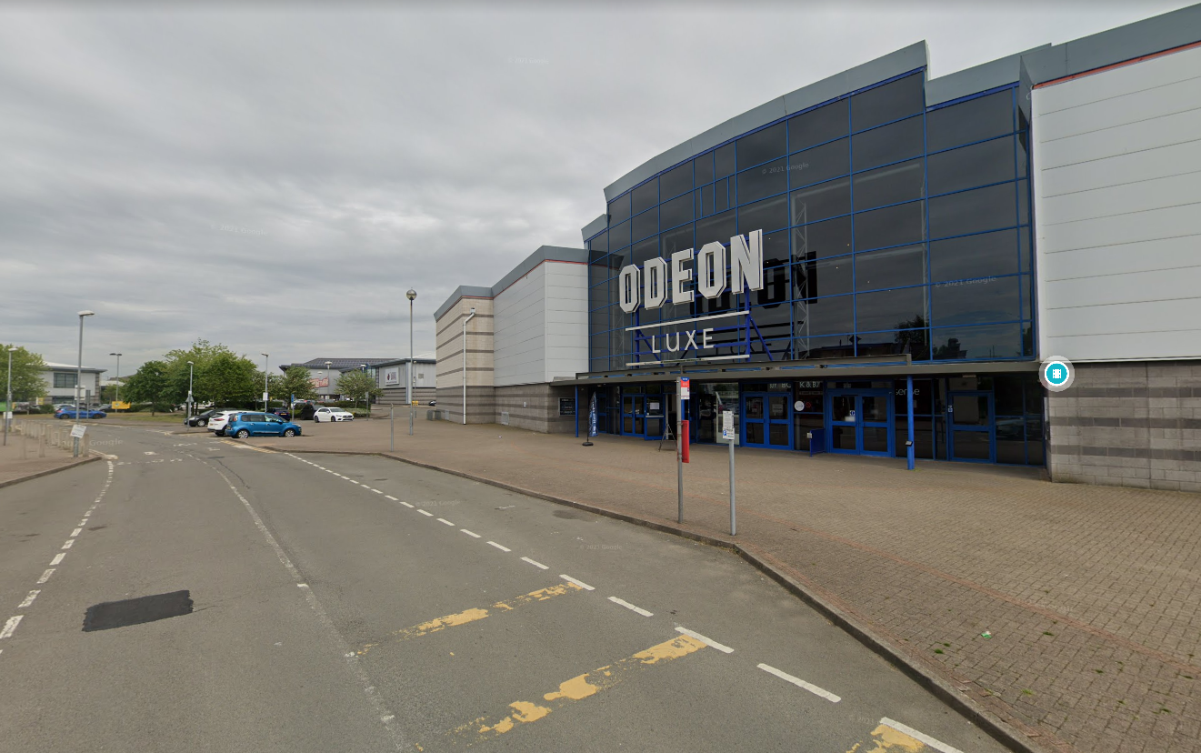 Appeal after attempted robbery in Nuneaton as man pretends to be police ...