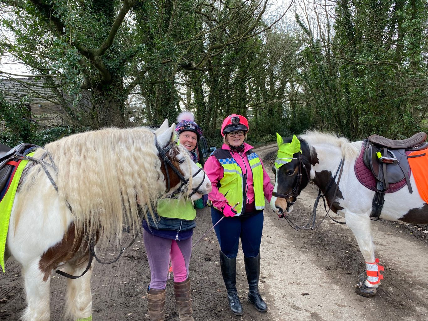 Horse riders, walkers and cyclists invited to join 'Pass Wide and Slow ...