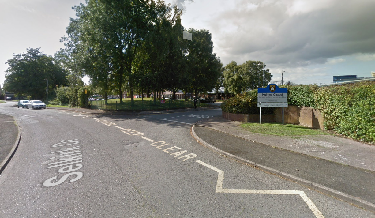 School pays tribute to Cheshire teenager after body found in woodland