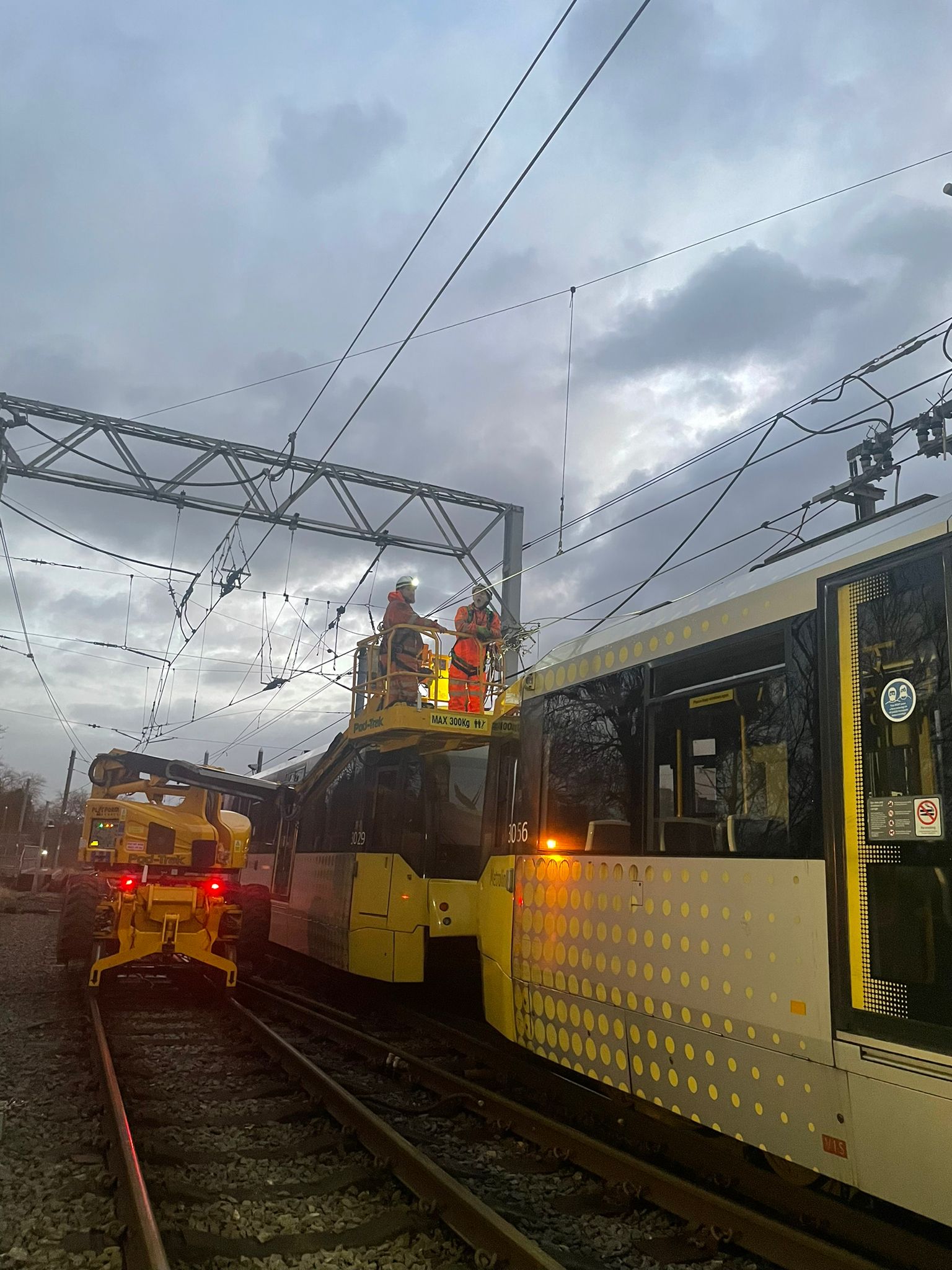Power restored to Metrolink following repairs to overhead lines