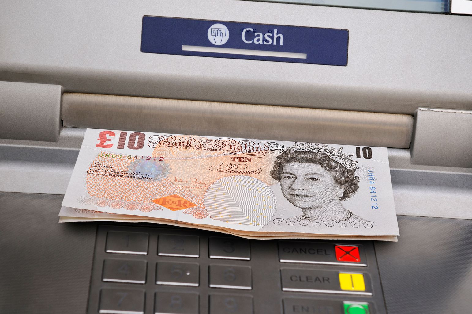 Images issued after cash machine scam in West Moseley | News - Greatest ...