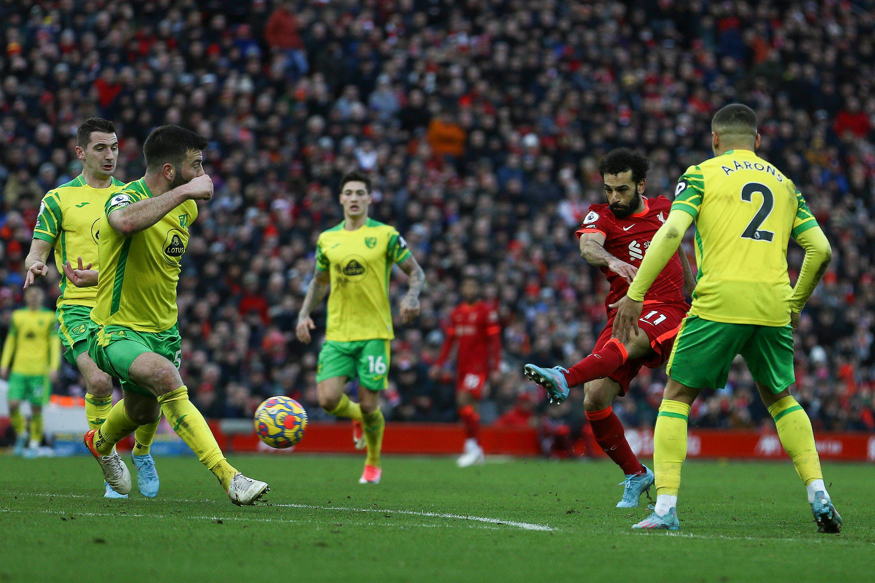 Dean Smith: Norwich must 'leave everything on the pitch' in Premier ...