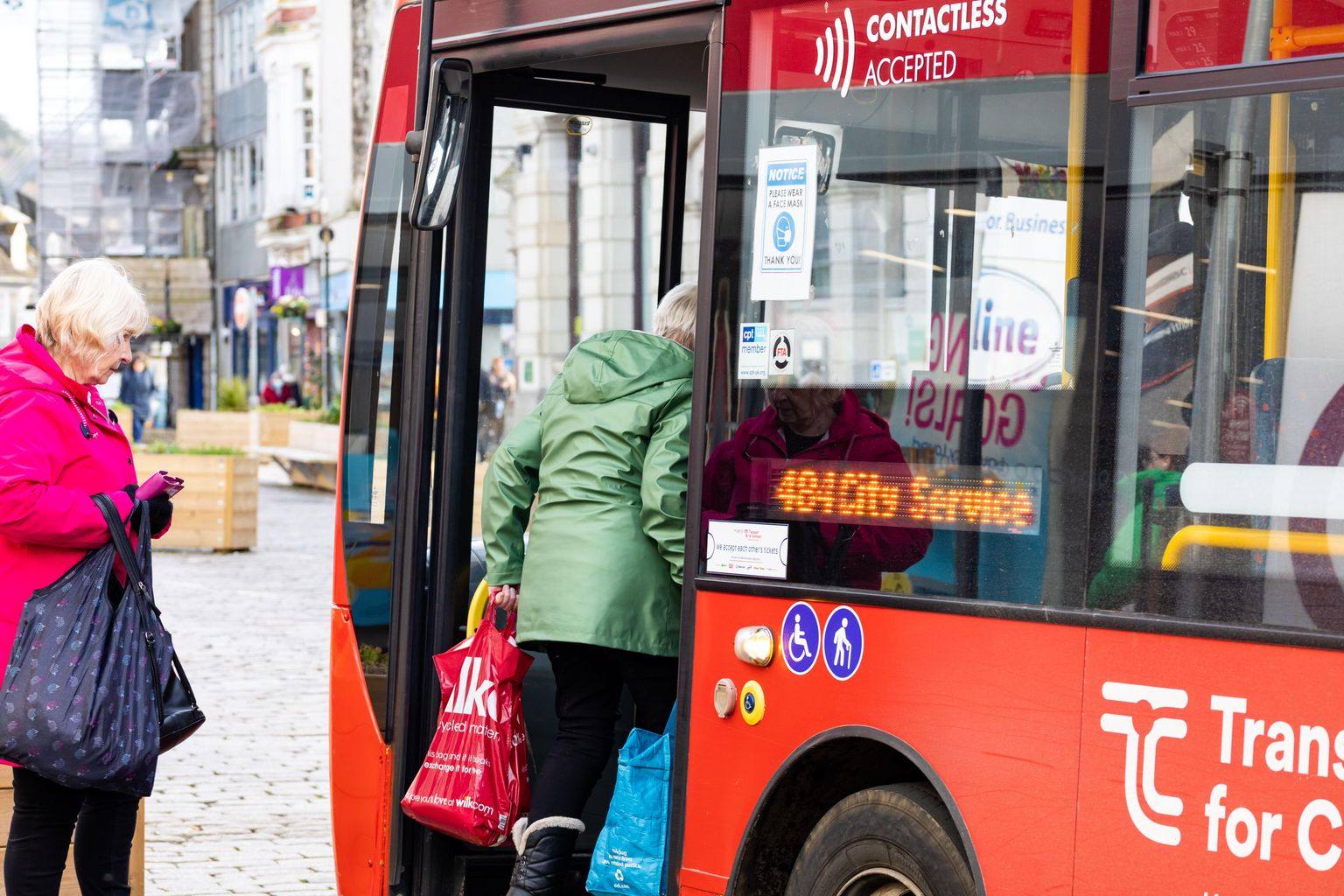 Cheaper bus fares as Cornwall is chosen as pilot area for 'levelling up ...