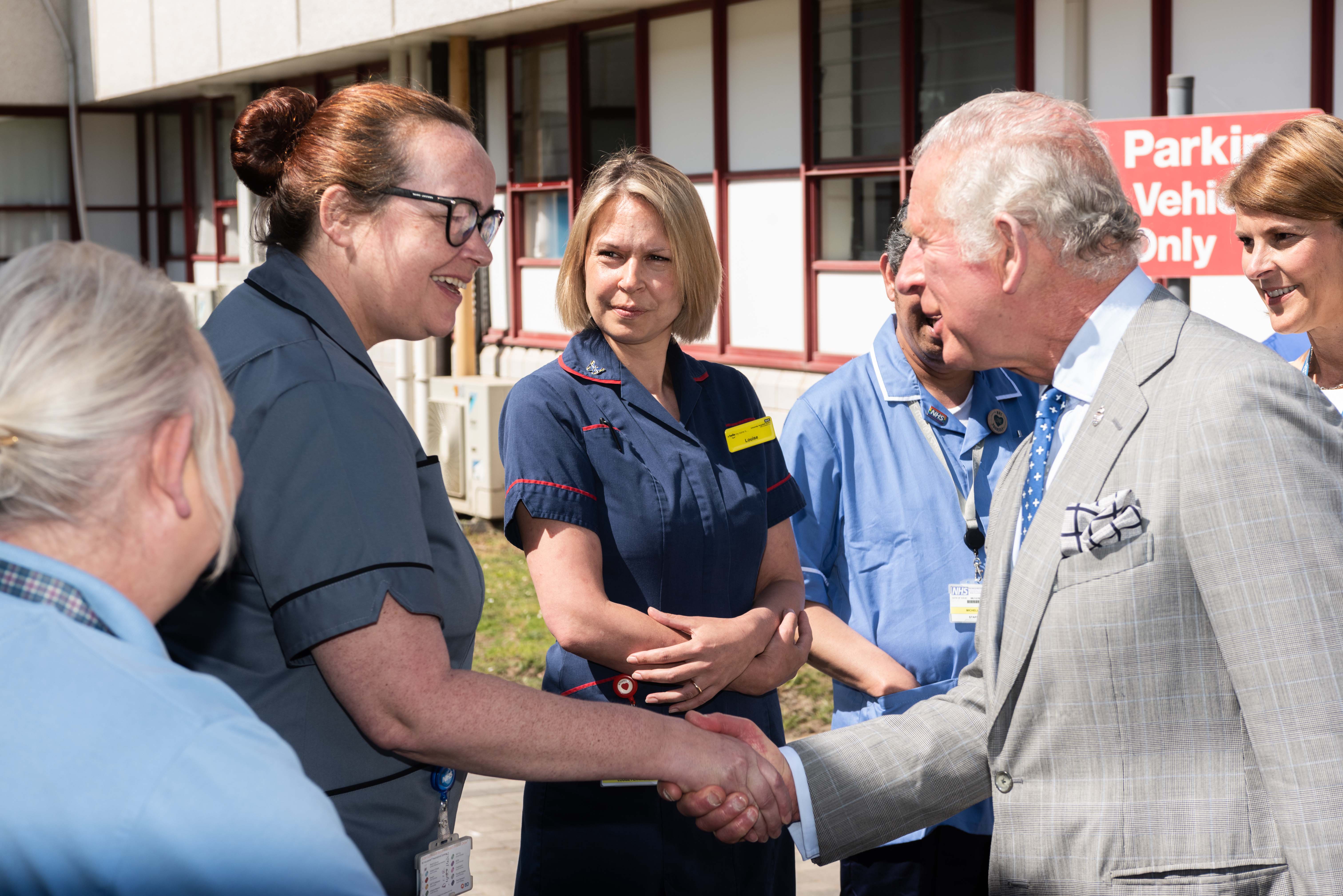 Prince Charles visits Royal Bournemouth Hospital | News - Hits Radio ...