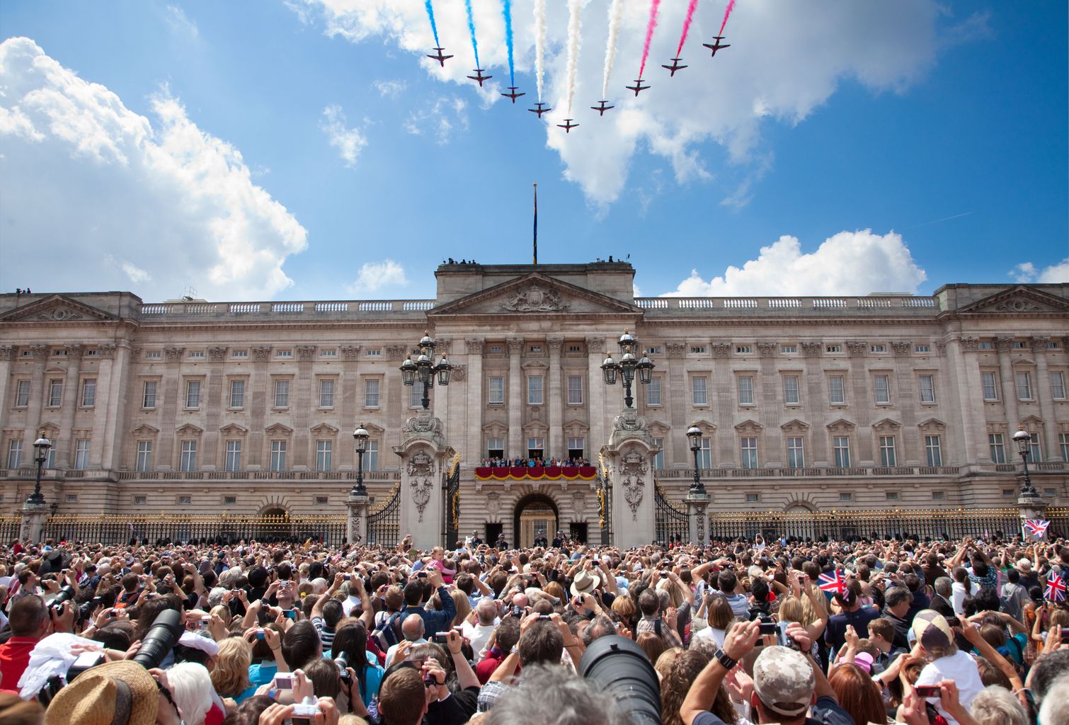 Flypast for Queen's birthday confirmed