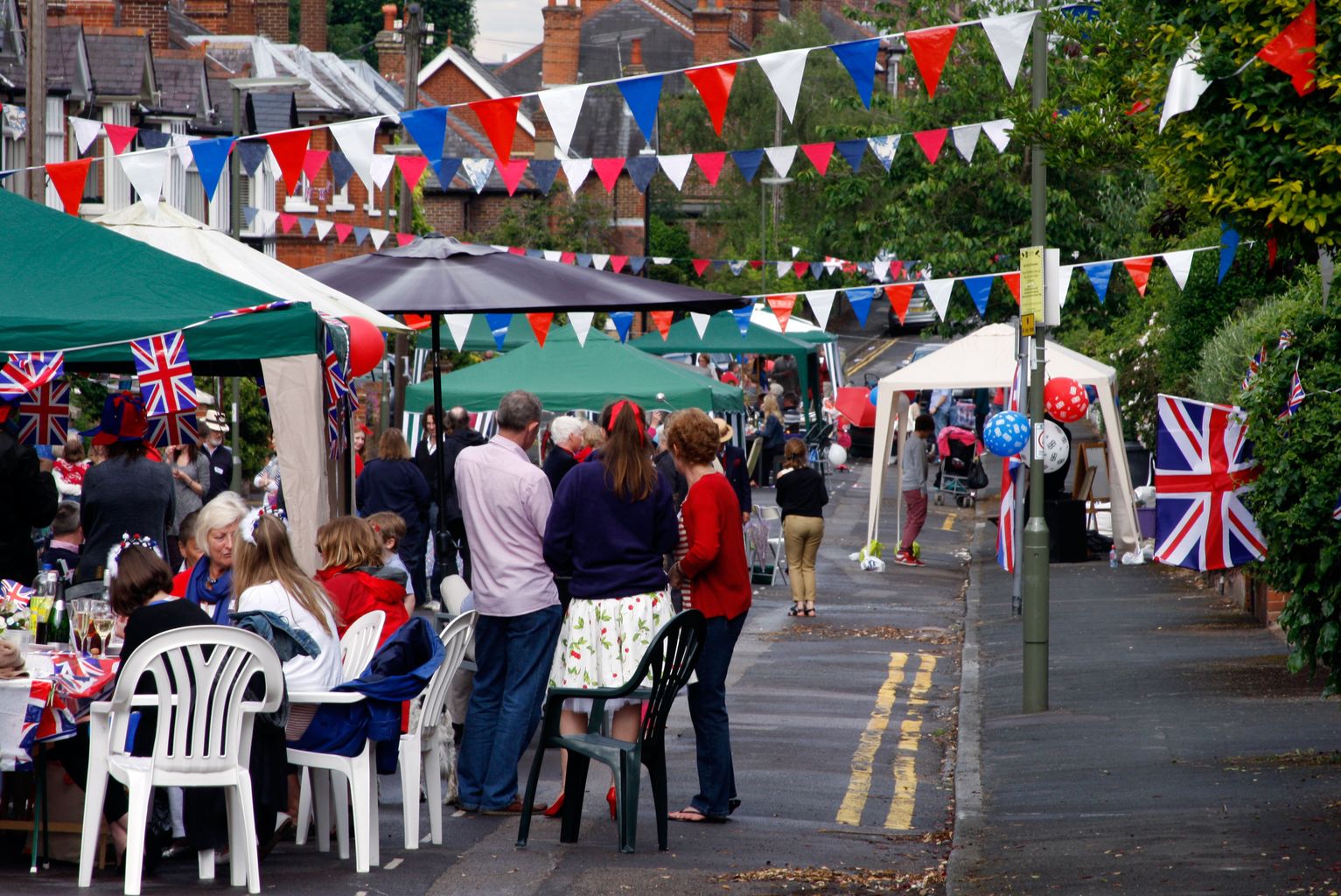 Full list of road closures for Jubilee events and street parties in ...