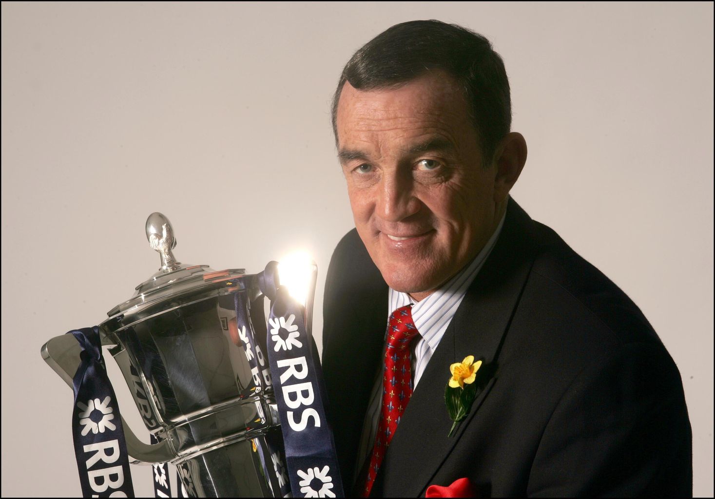 Tributes paid to Wales, Lions and Llanelli legend Phil Bennett ...