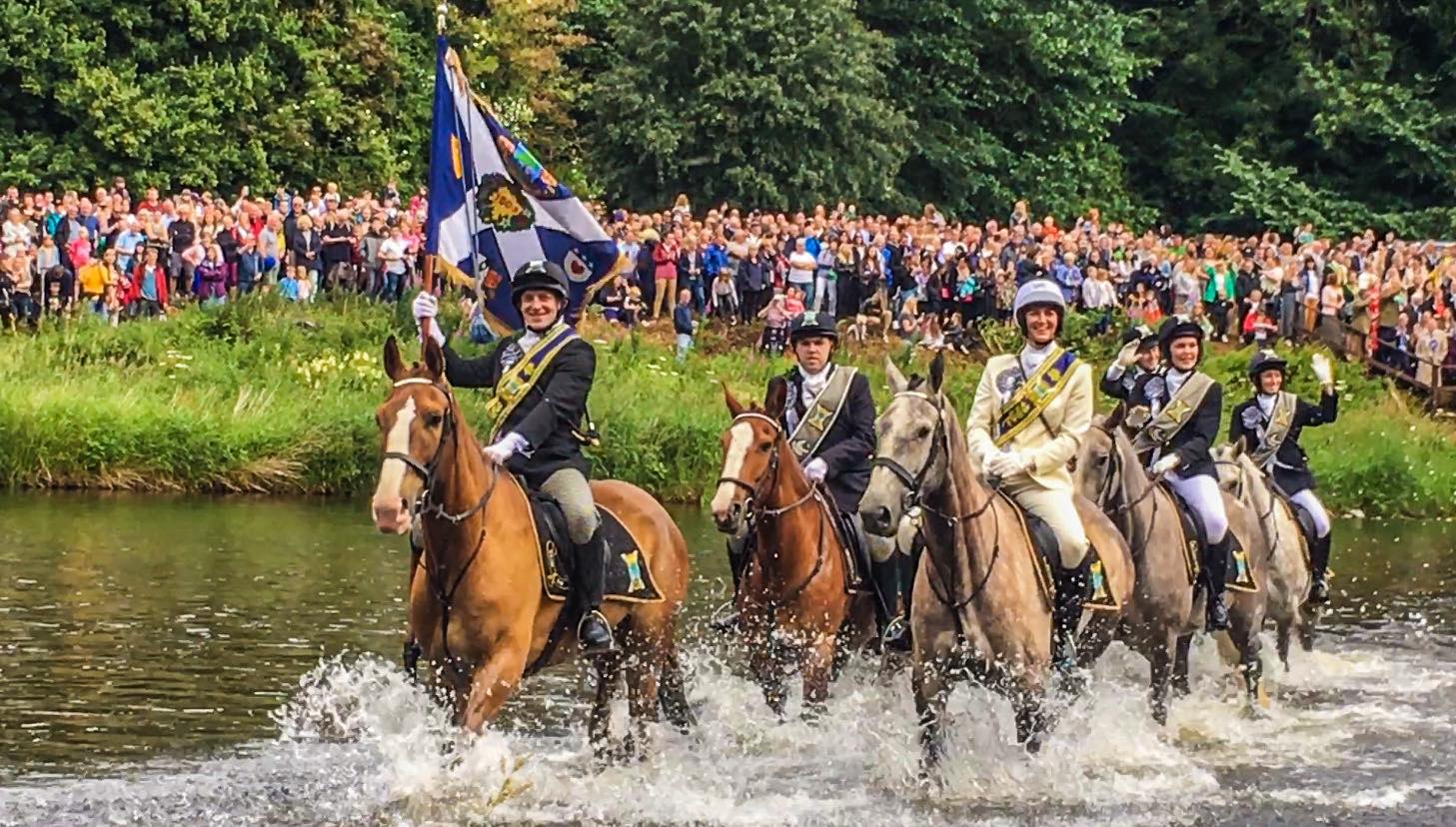 WATCH: Gathering enjoys Braw return to Galashiels | News - Greatest ...