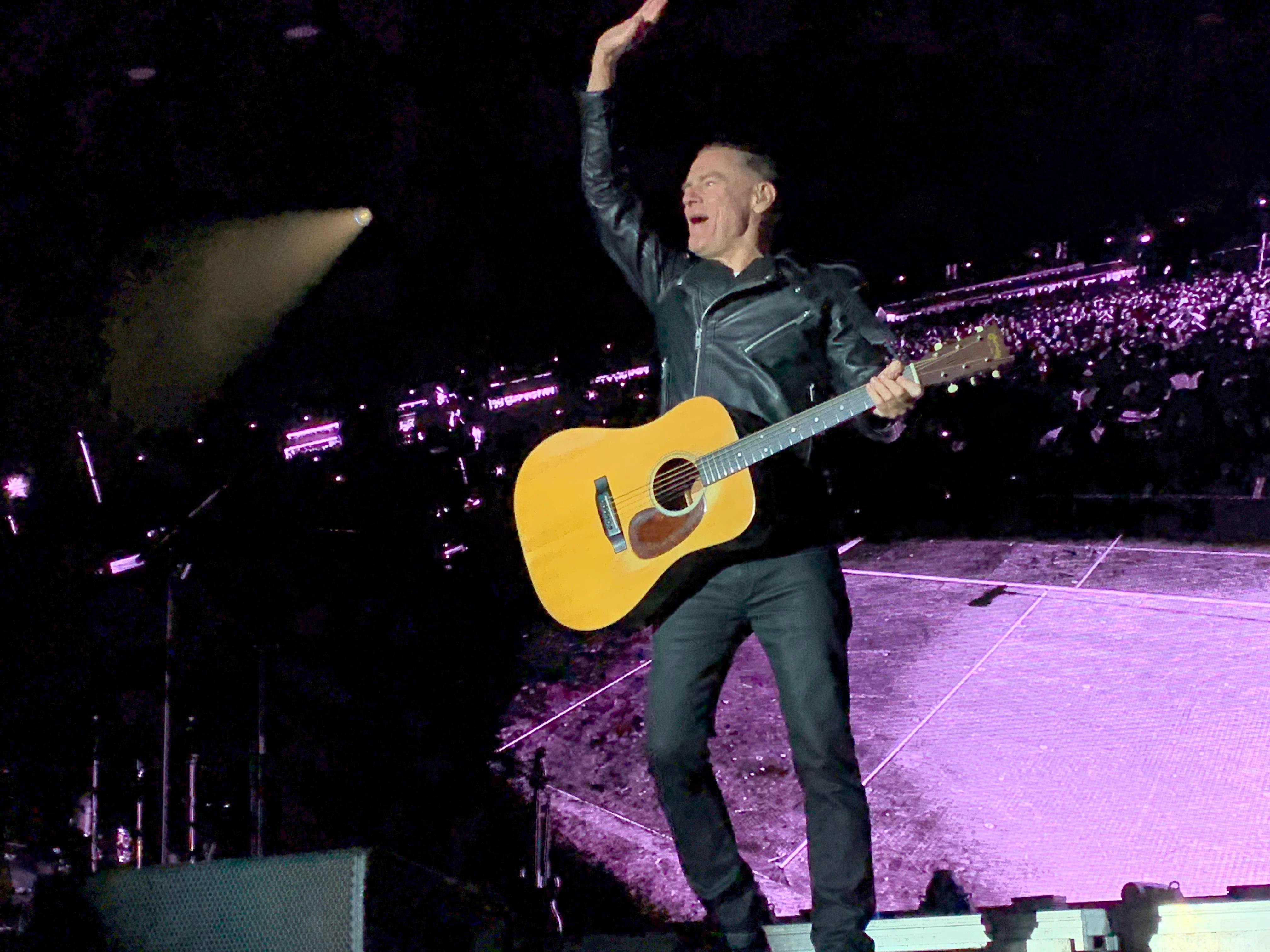 WATCH: Bryan Adams rocks Kelso | News - Greatest Hits Radio (The ...